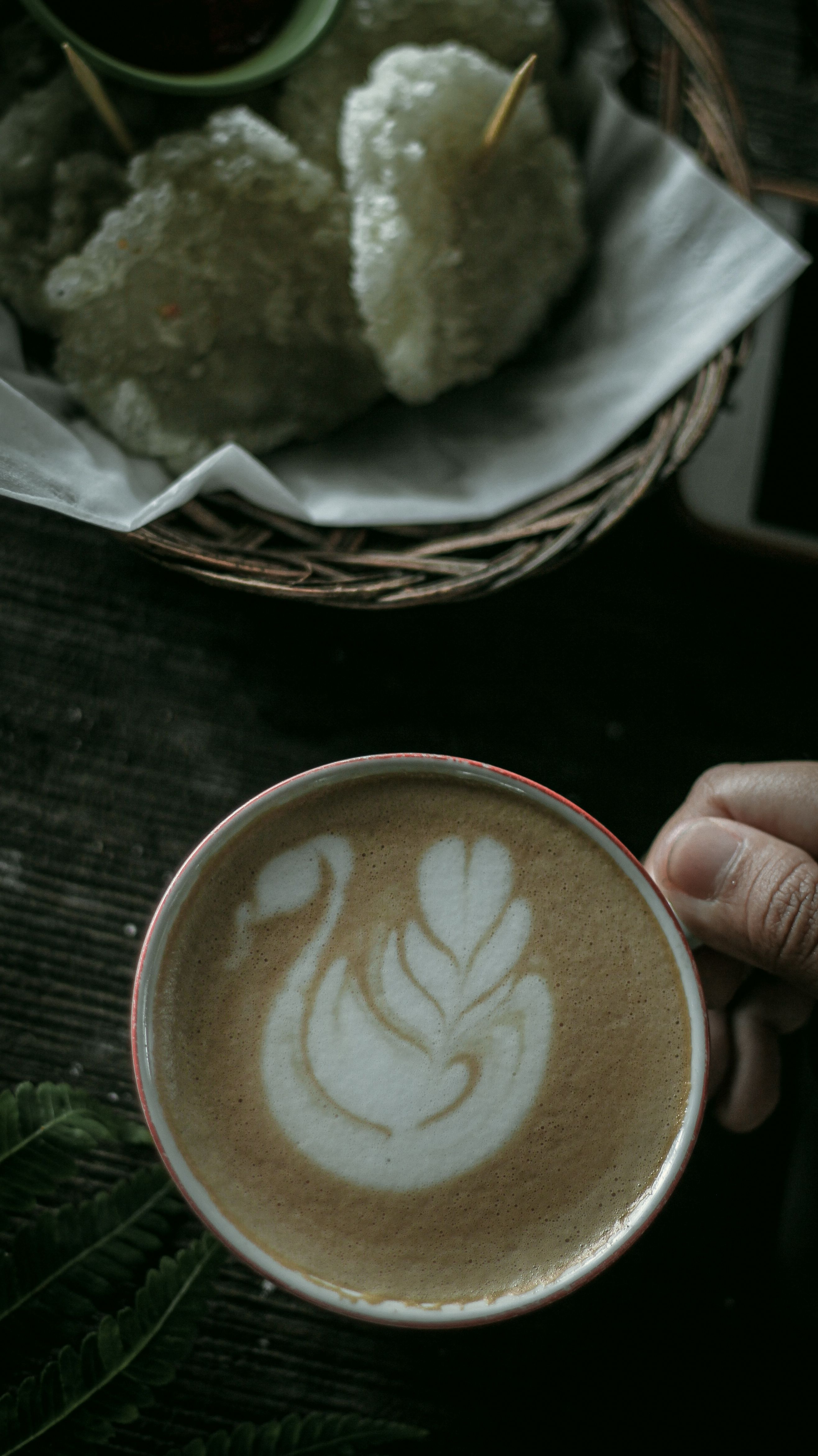 Close-Up Shot of Beverages on a Table · Free Stock Photo