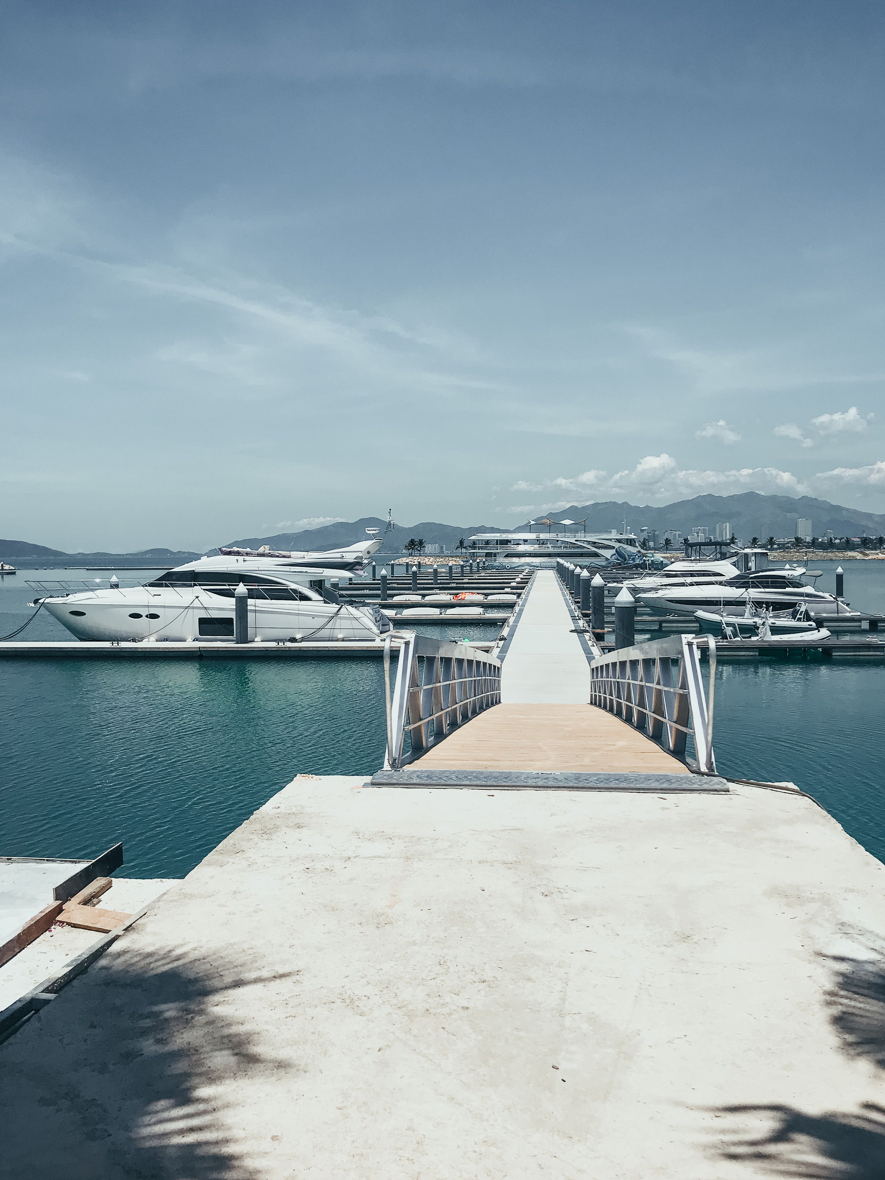 Jetty in a Port · Free Stock Photo