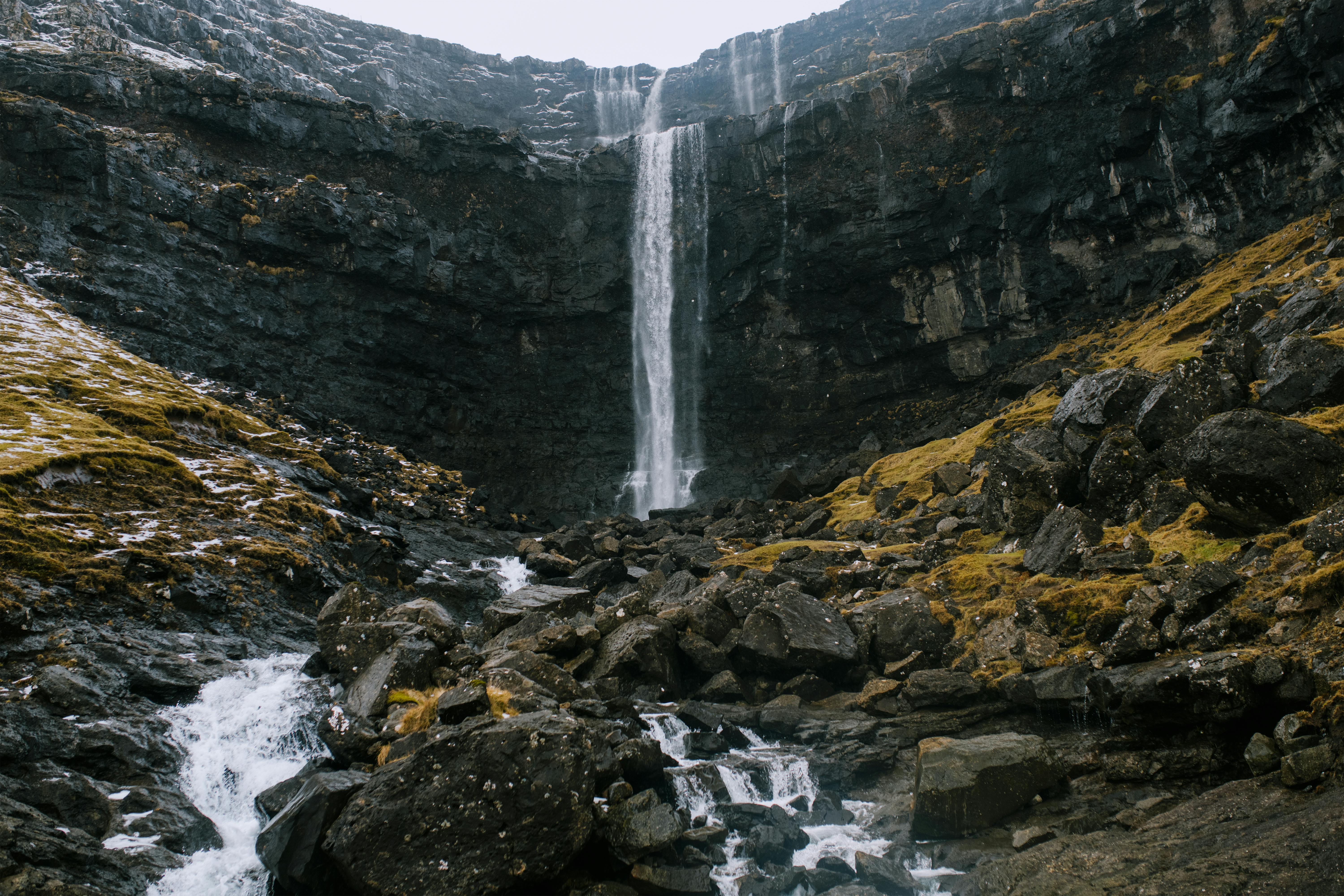 Waterfall over Rocks · Free Stock Photo