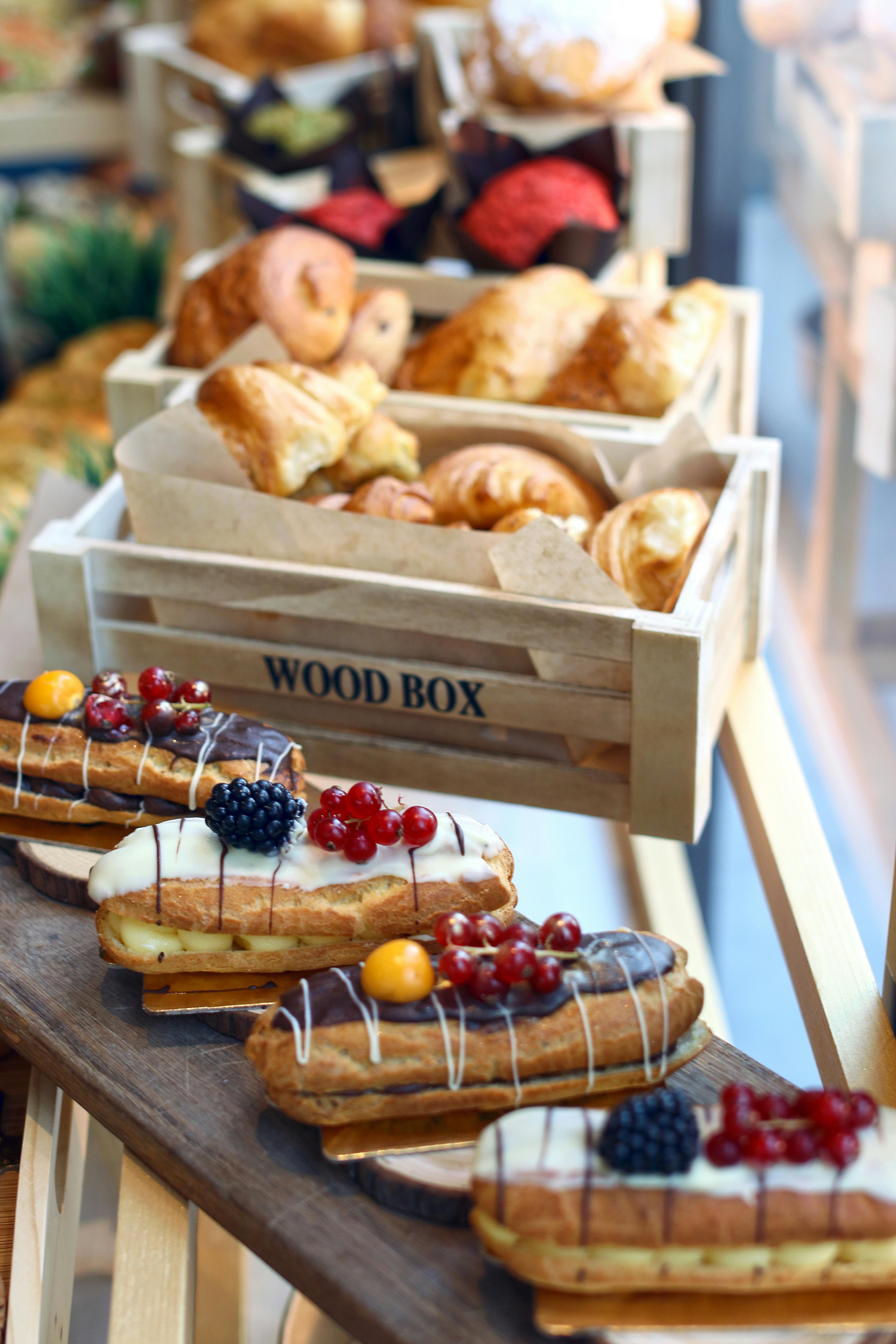 Delectable Baked Goods in Tilt Shift Lens · Free Stock Photo