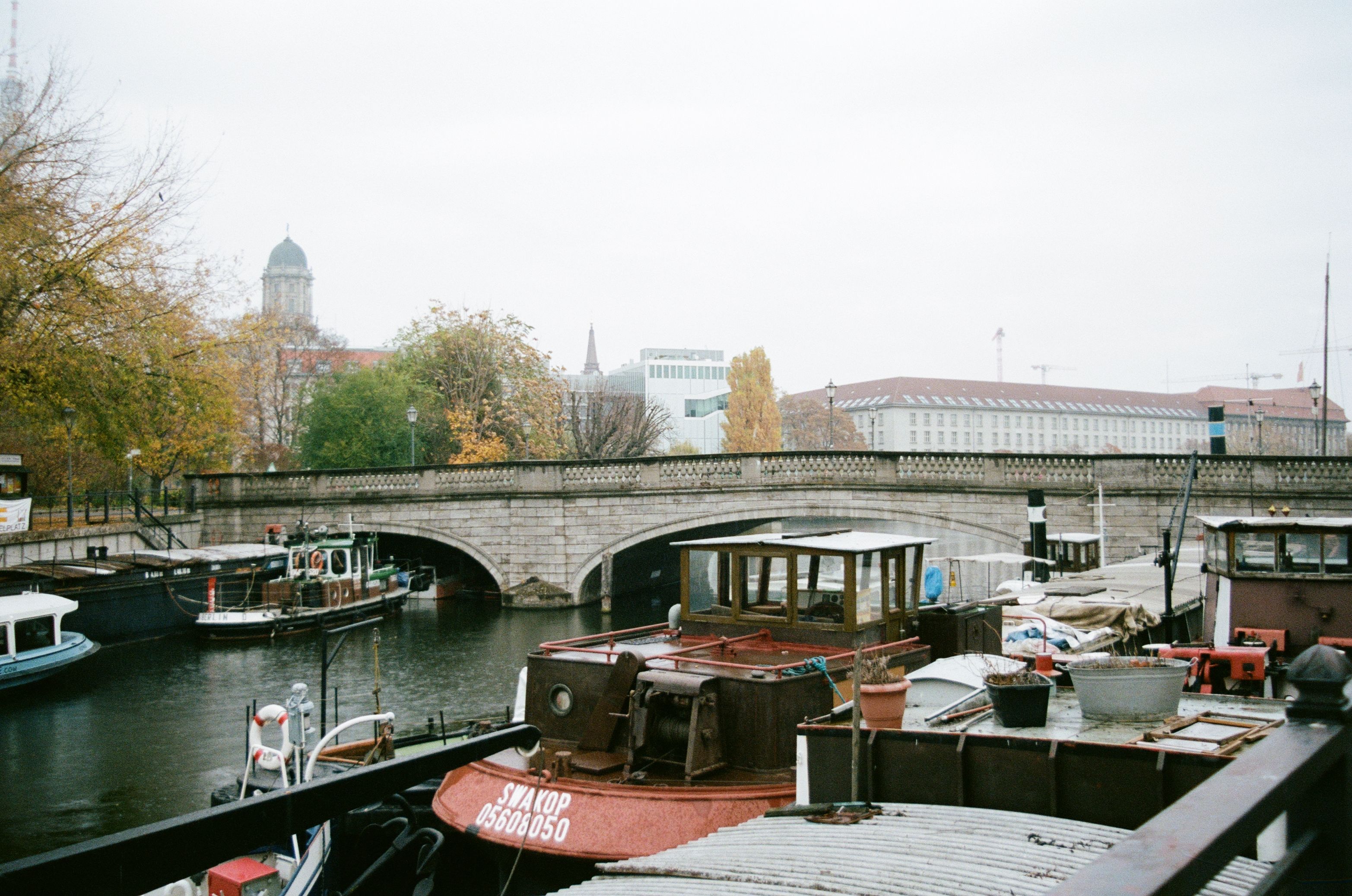 View of a Bridge in a City · Free Stock Photo