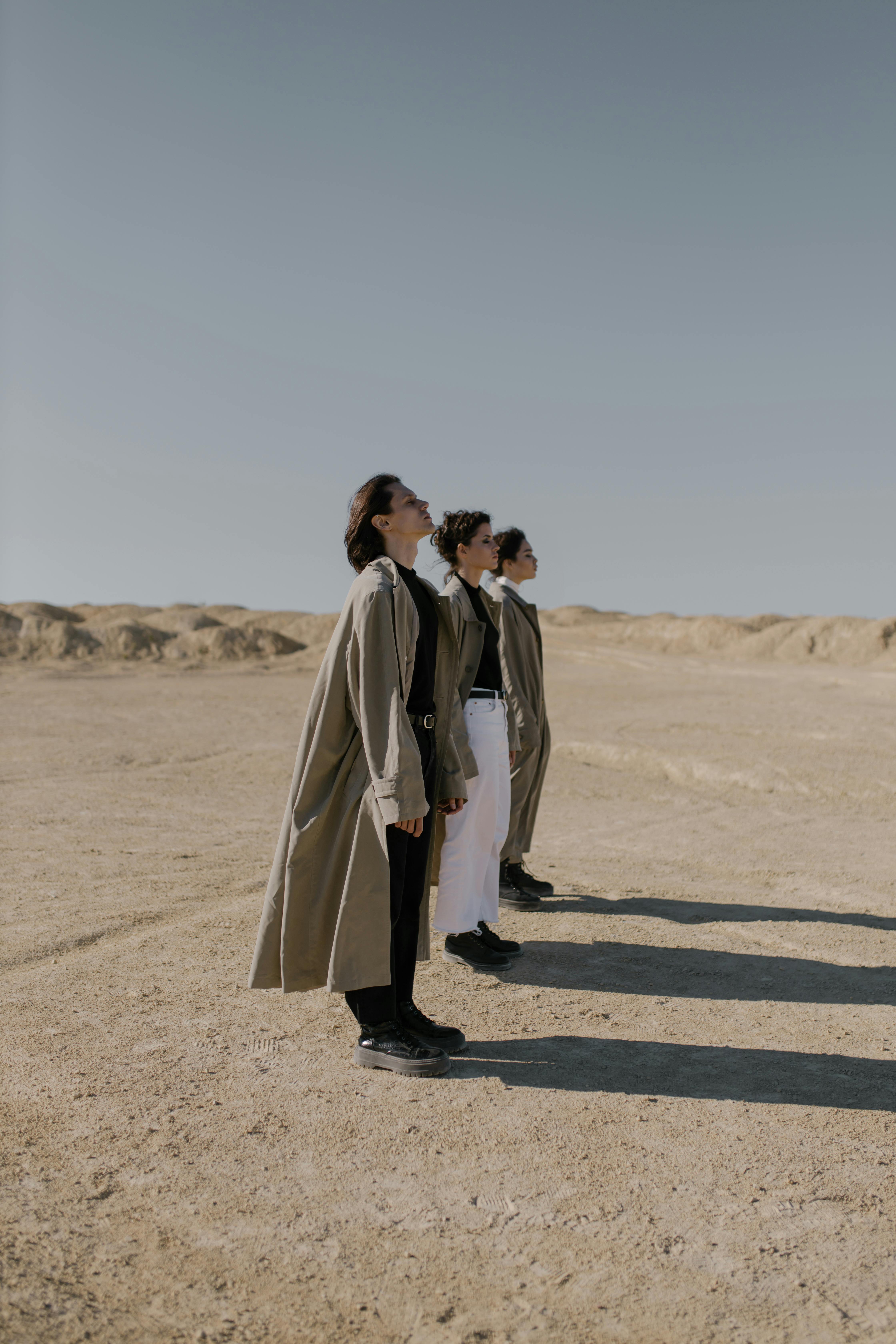 Coats Model Beige Photos, Download The BEST Free Coats Model Beige ...