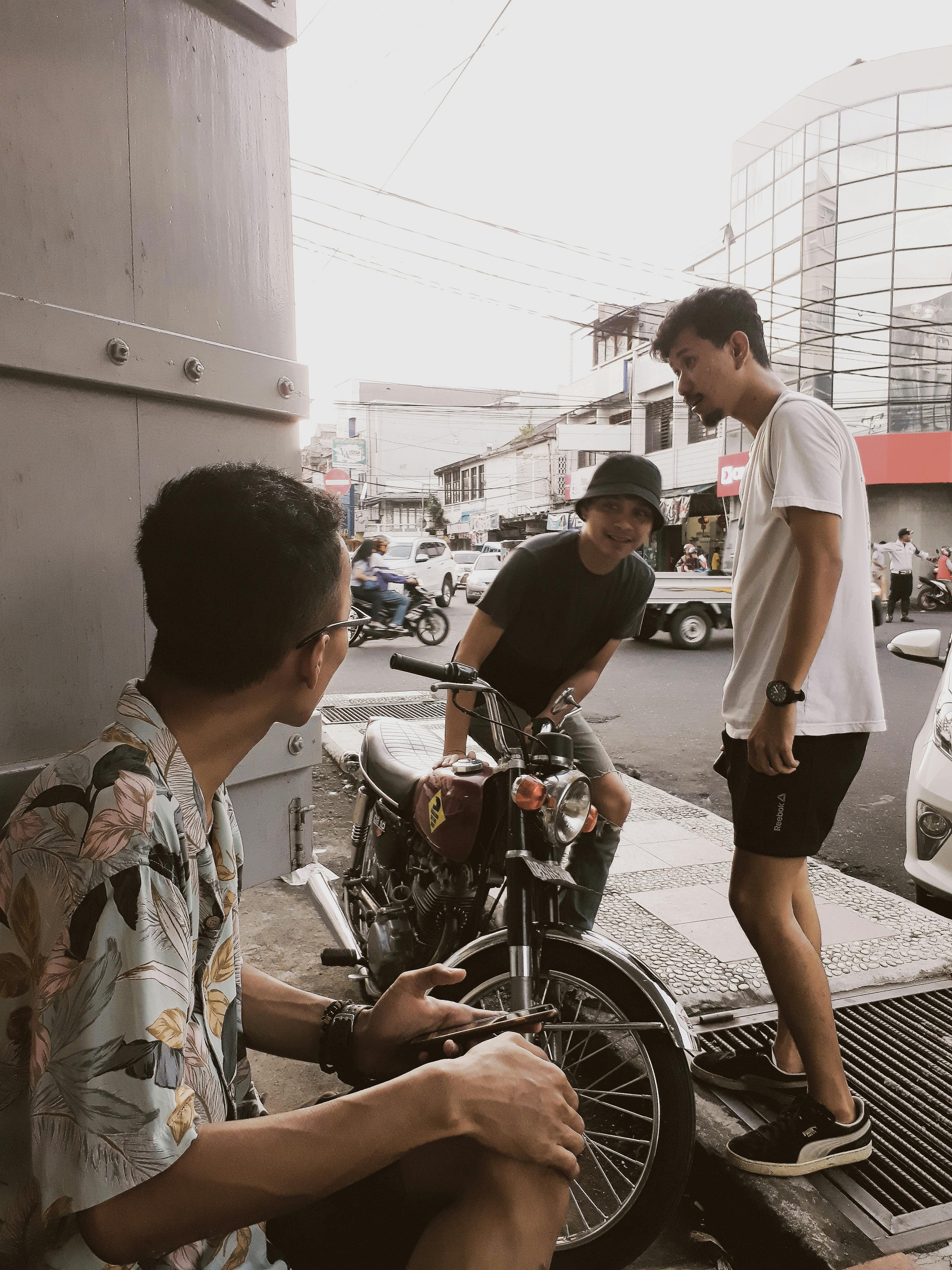 Motorcycle Friends Photos, Download The BEST Free Motorcycle Friends ...