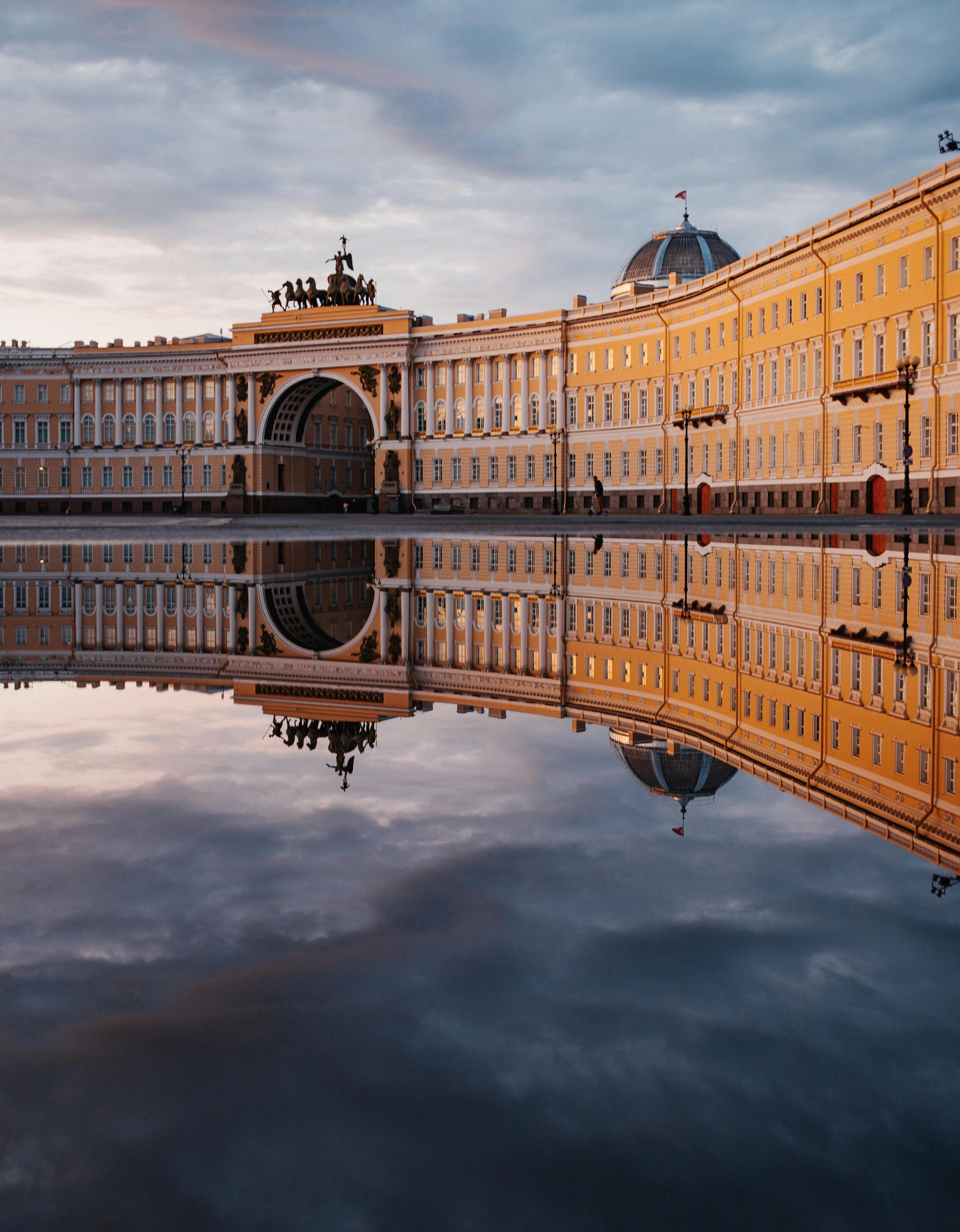 Art Museum Photos, Download The BEST Free Art Museum Stock Photos & HD ...