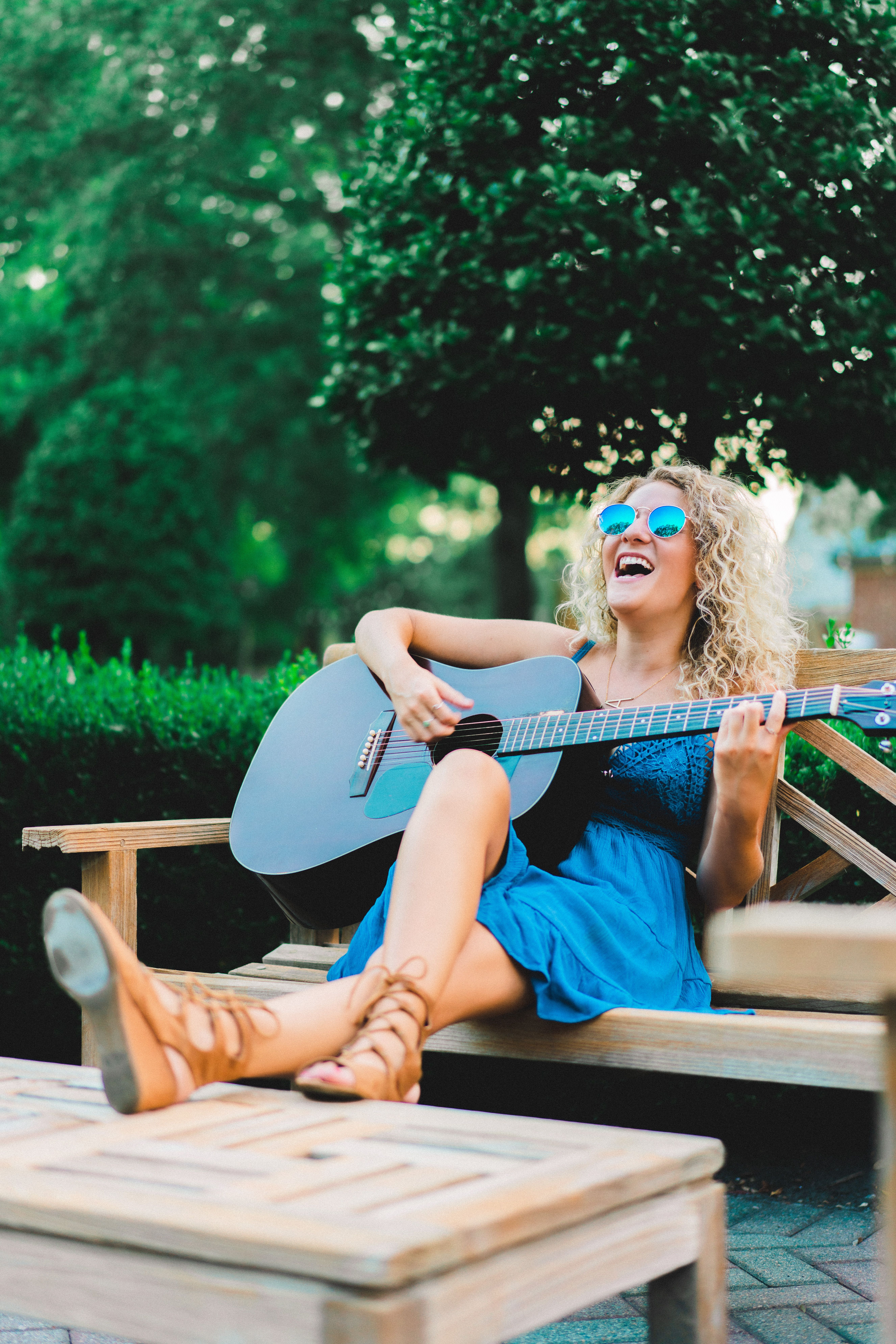 500+ Amazing Singing Trainer Photos · Pexels · Free Stock Photos