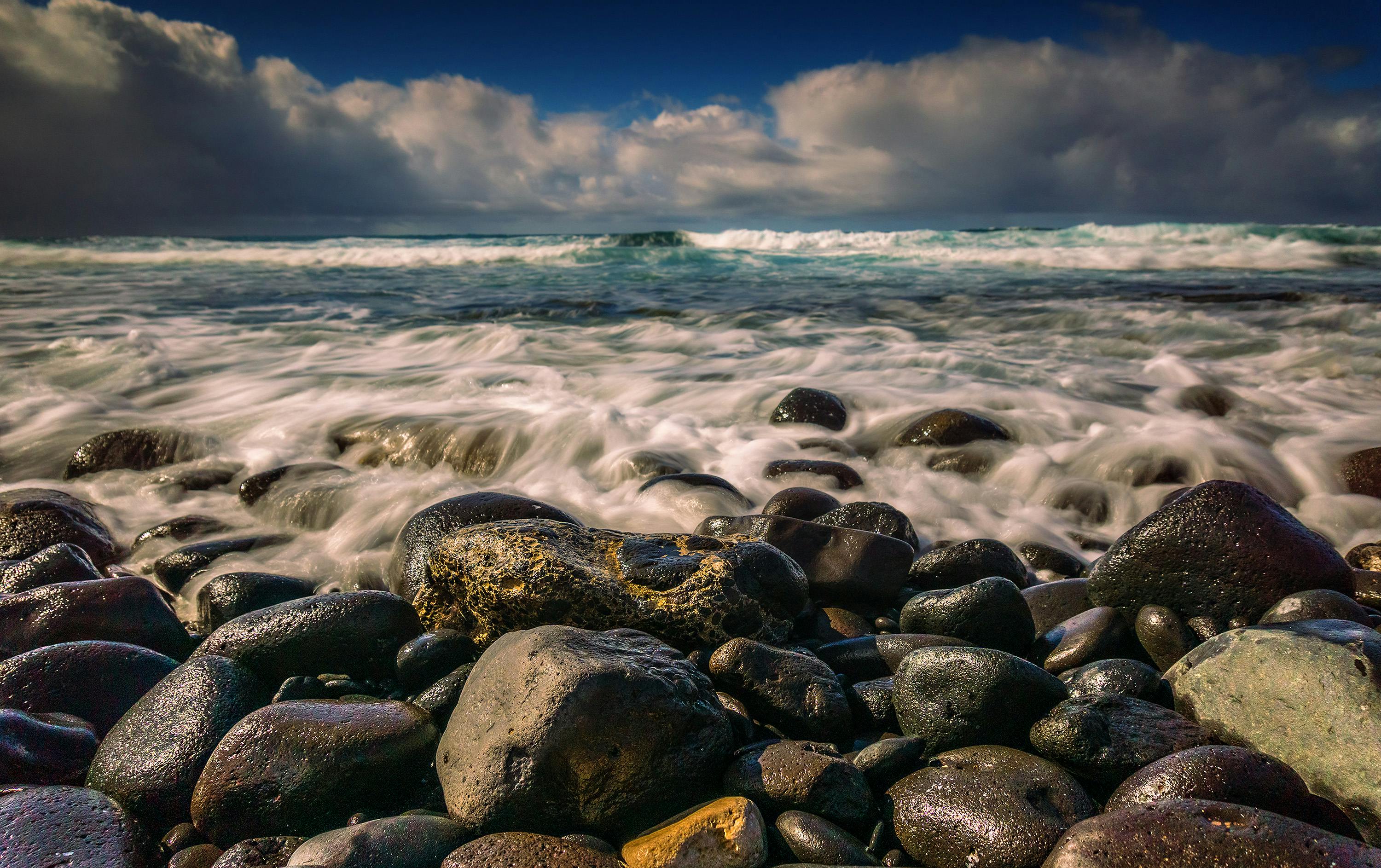 Stones on Sea Shore · Free Stock Photo