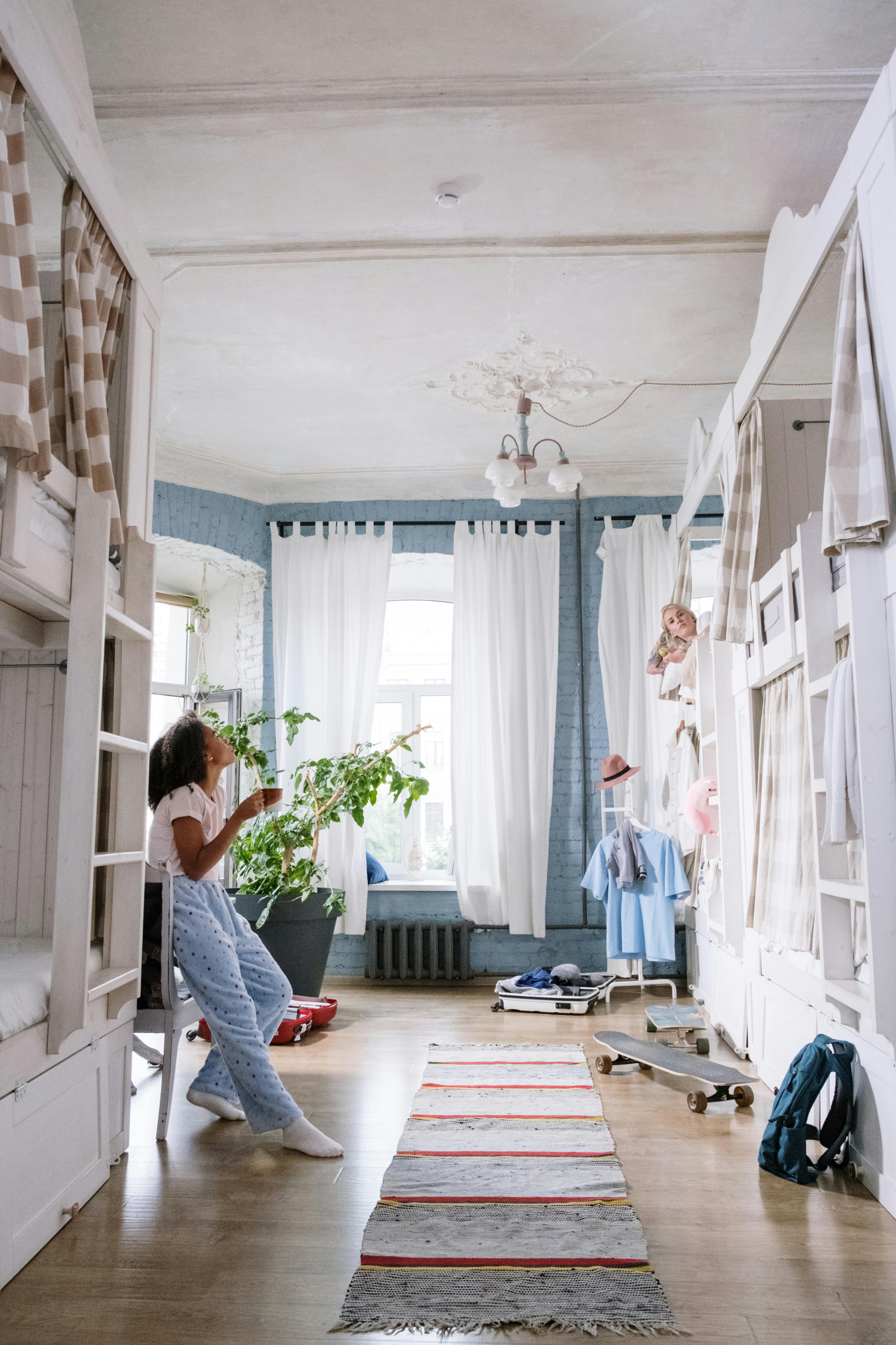 Dorm Photos, Download The BEST Free Dorm Stock Photos & HD Images