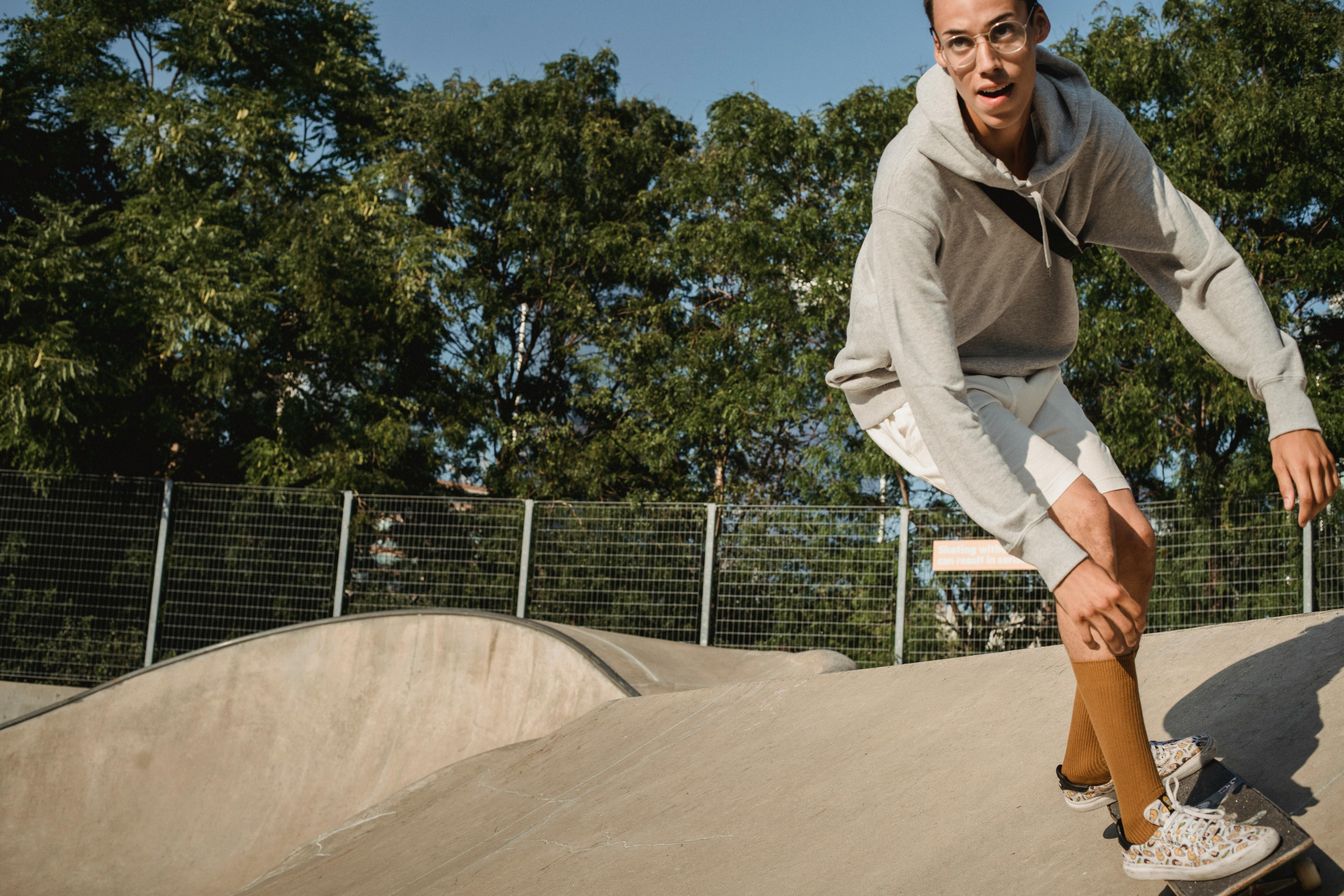 Adult skater doing skateboarding in skatepark · Free Stock Photo