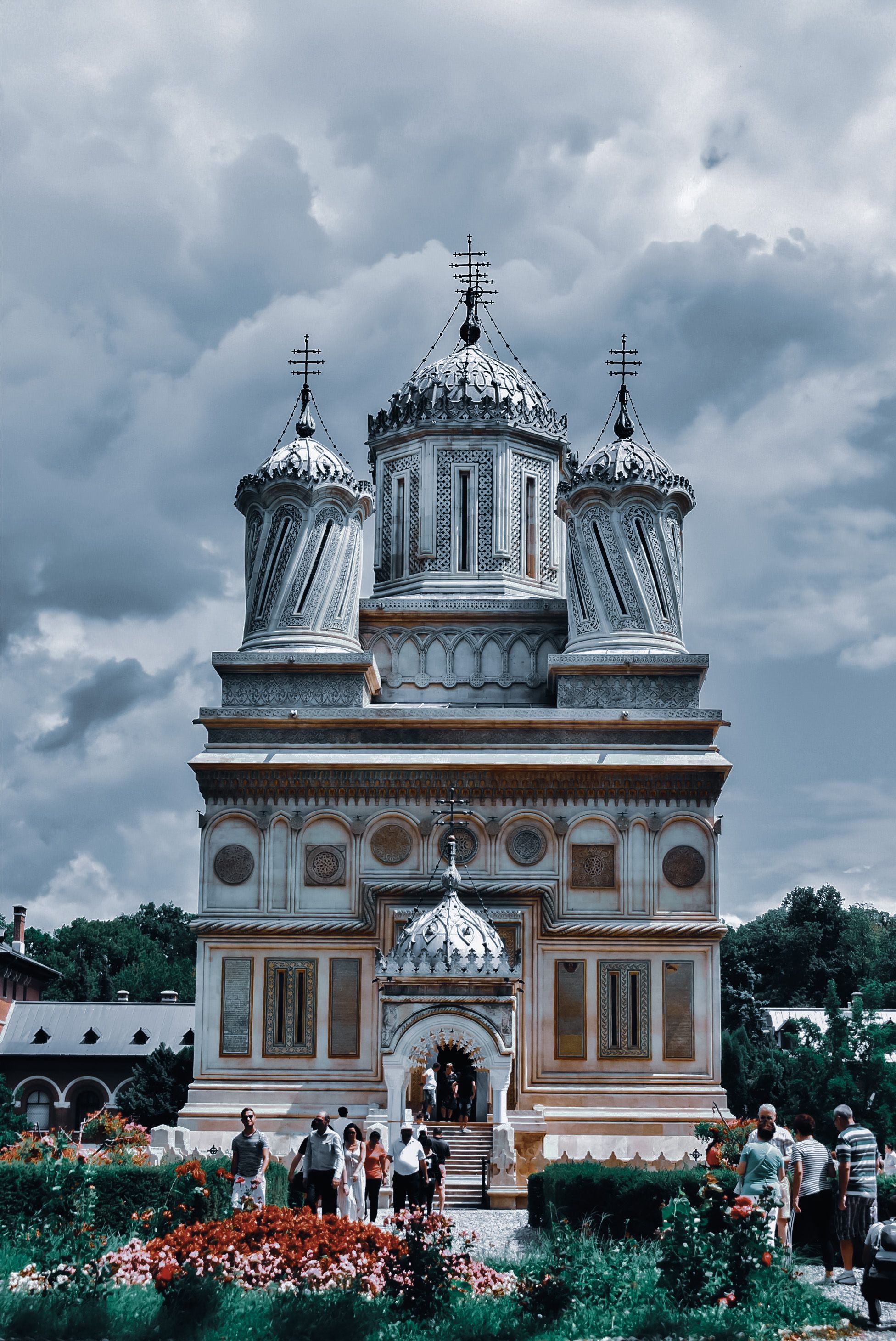 Old stone cathedral in green park · Free Stock Photo