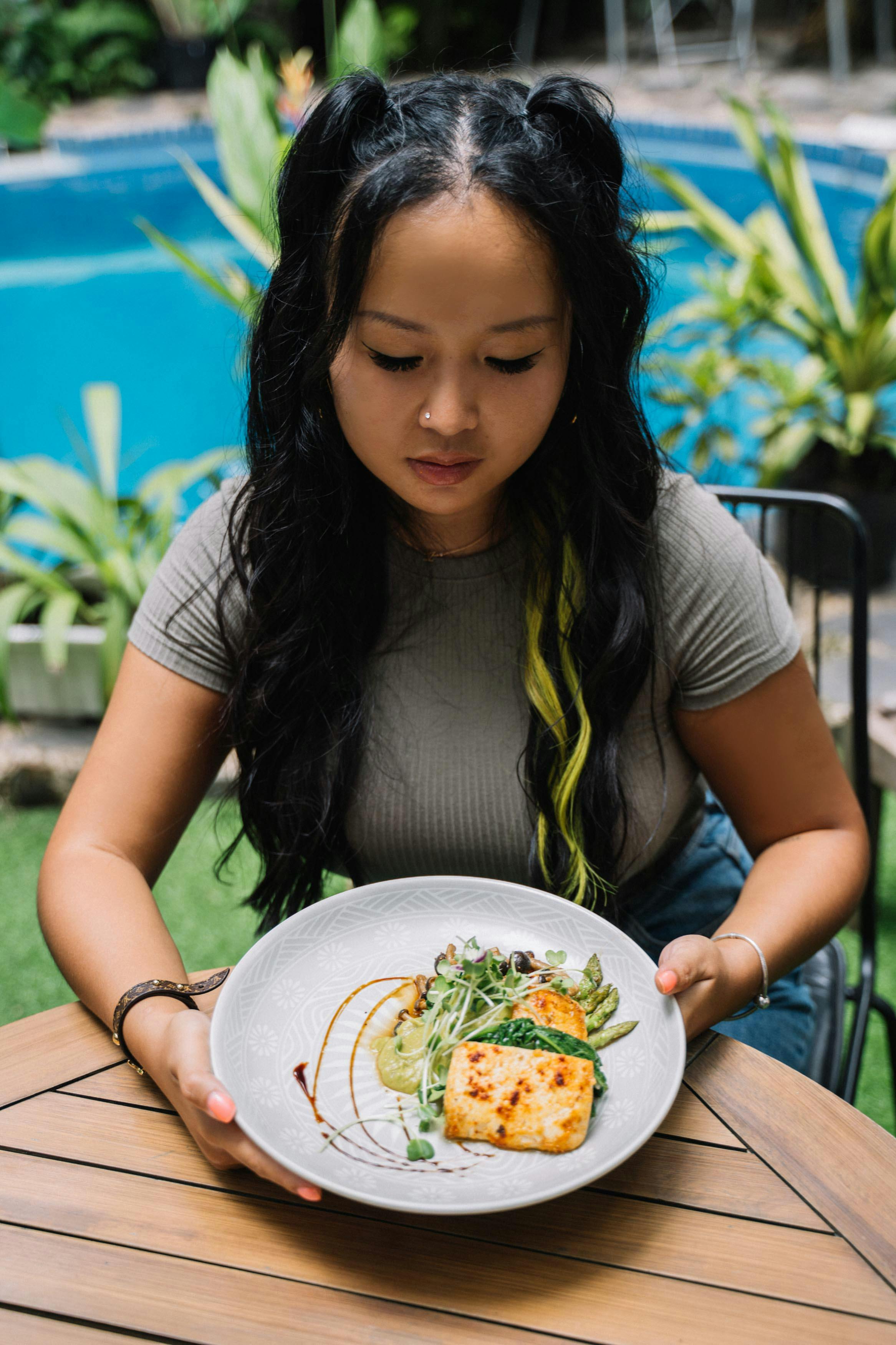 People Packing Food · Free Stock Photo