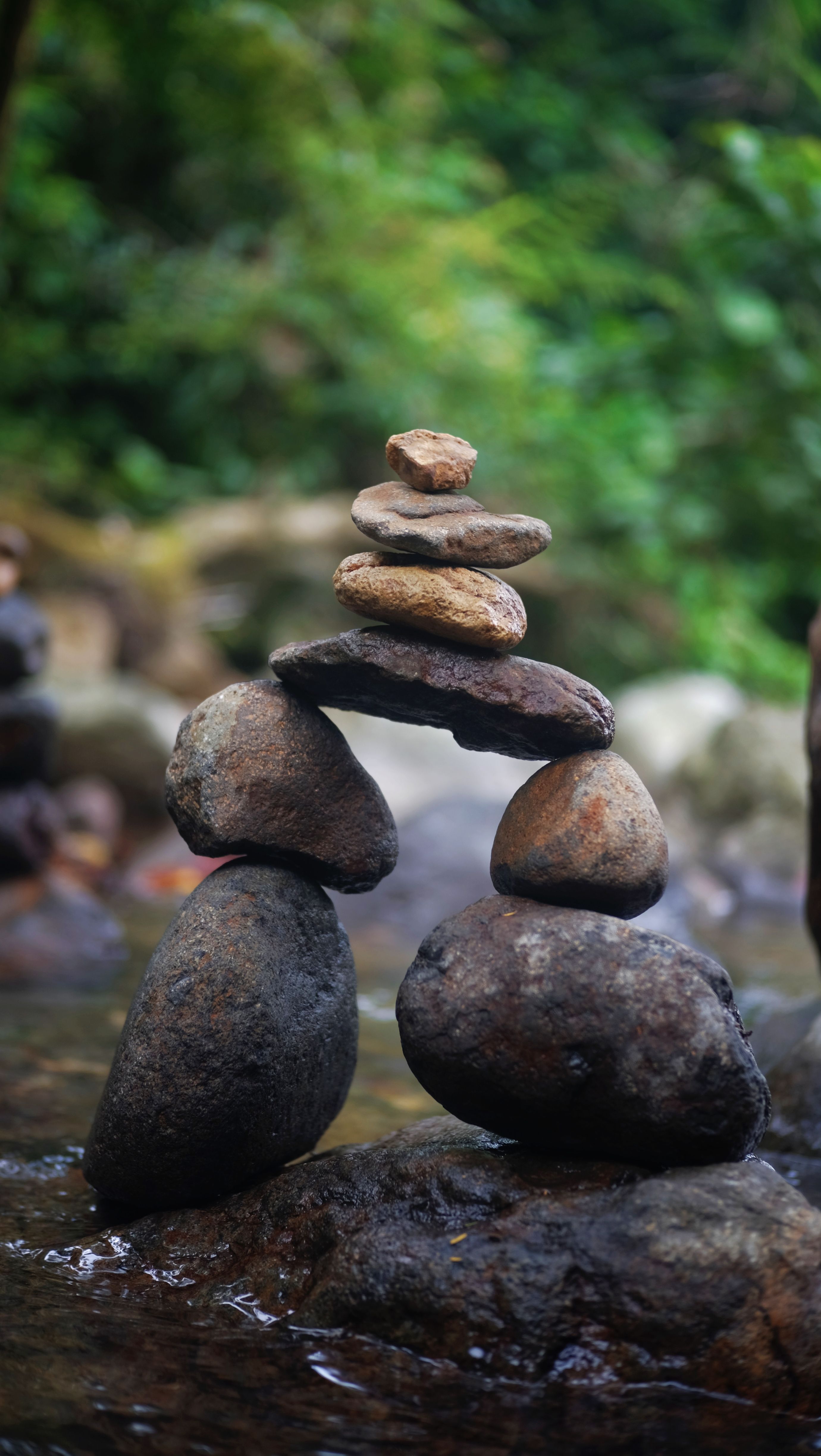 Arch of Stones near Water · Free Stock Photo