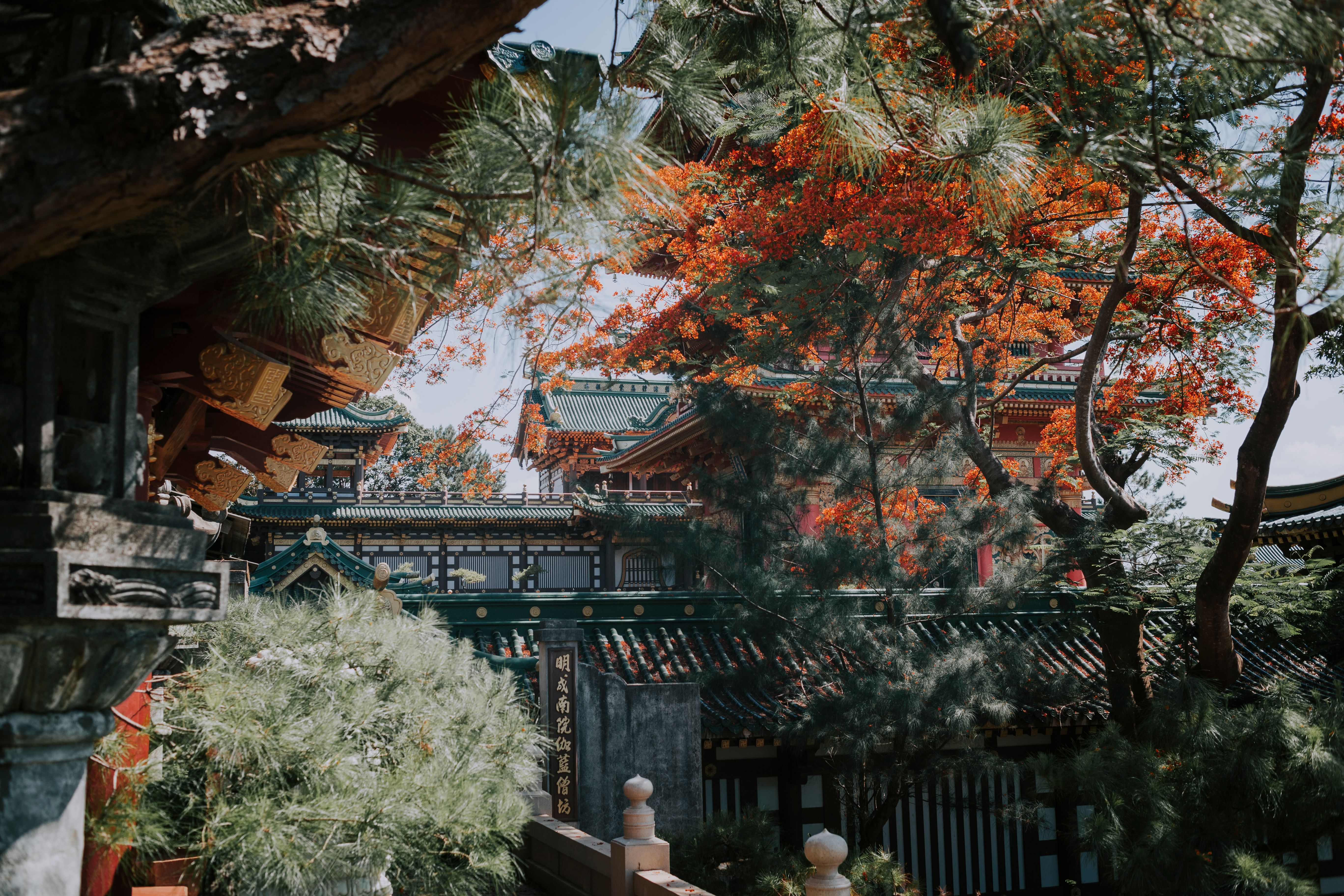 Old oriental temple in garden · Free Stock Photo