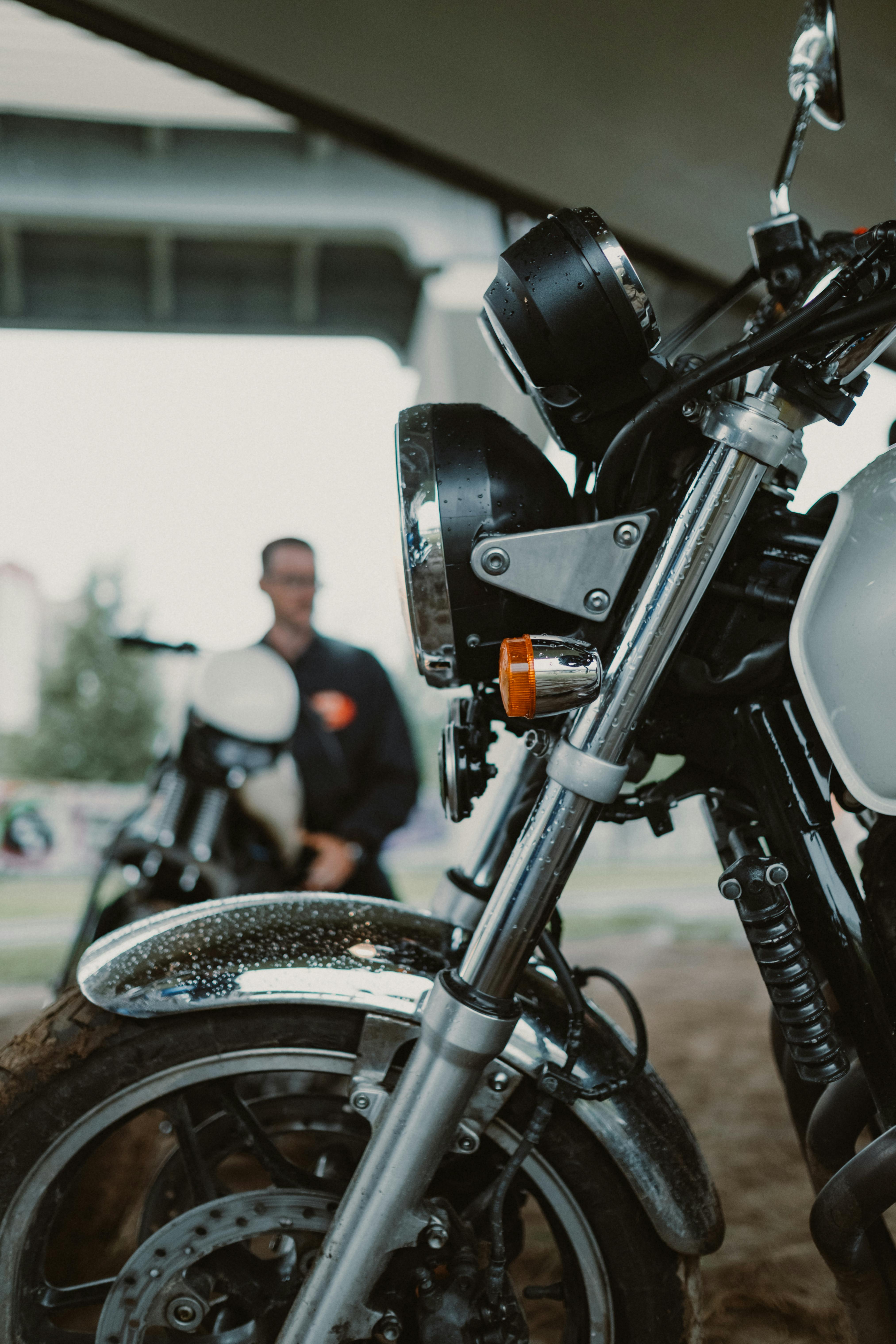 Black Fc317 Sf Motorcycle · Free Stock Photo