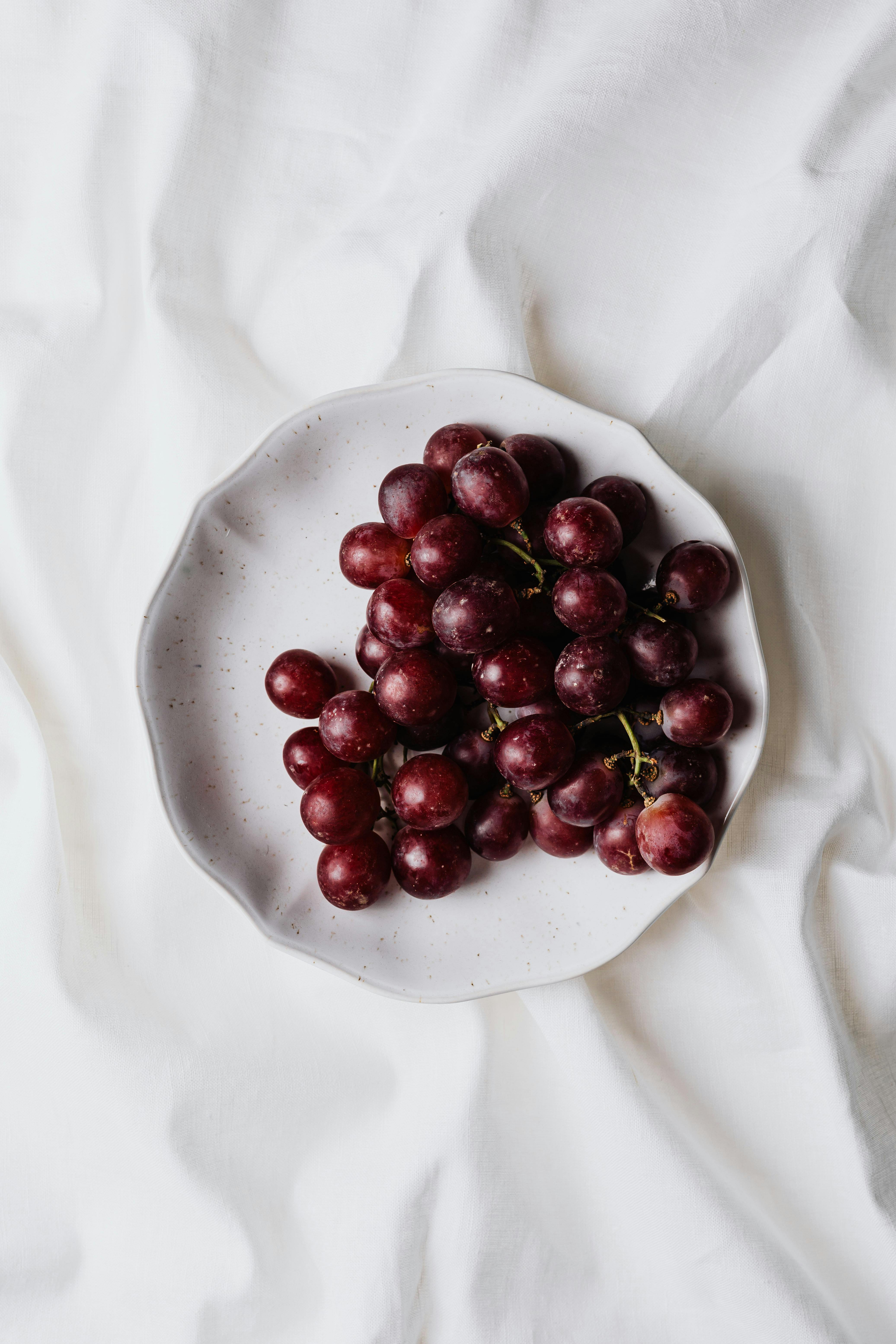 Grapes on a Plate · Free Stock Photo