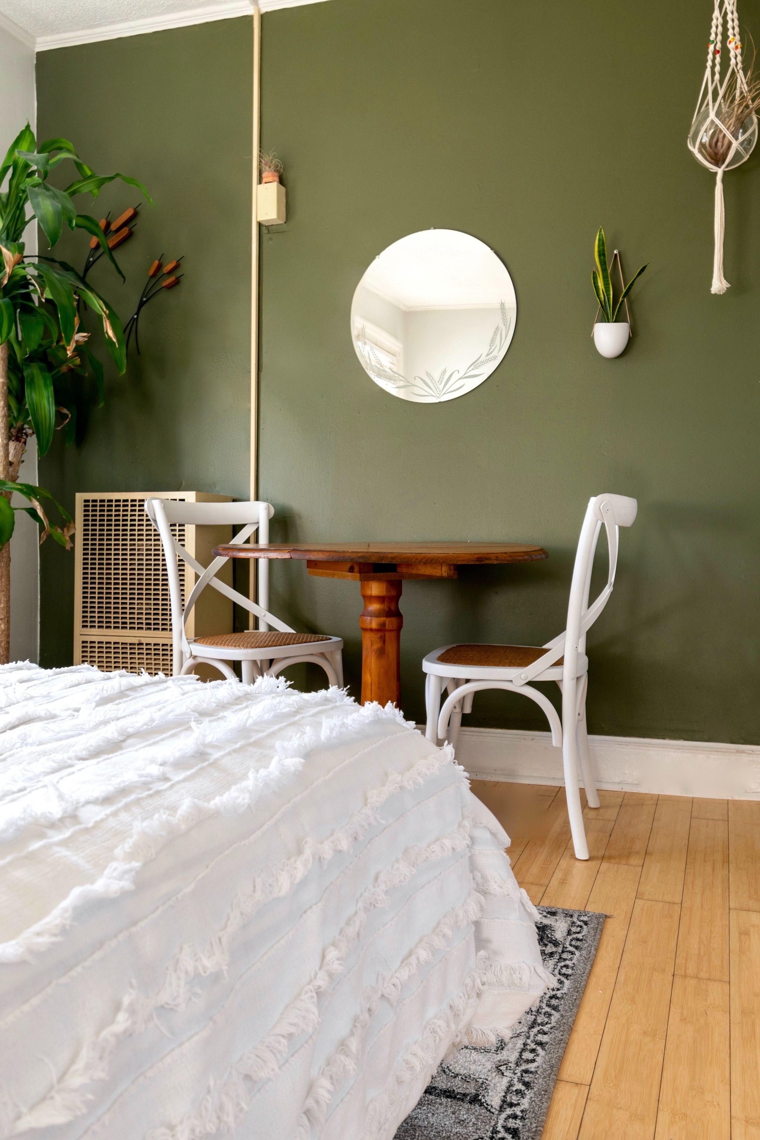 Contemporary room interior with furniture and carpet on floor · Free ...