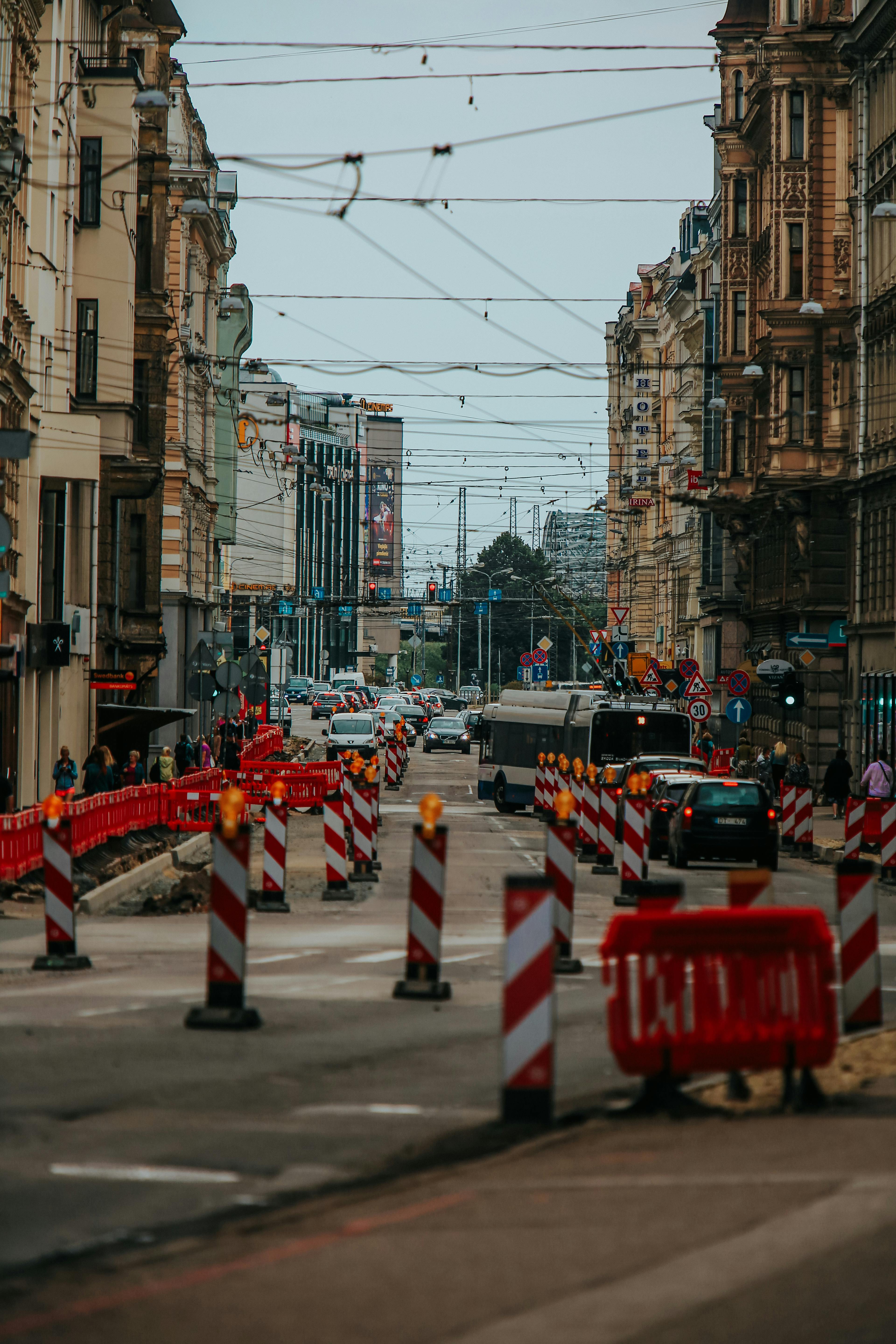 Cars on Road Under Construction · Free Stock Photo