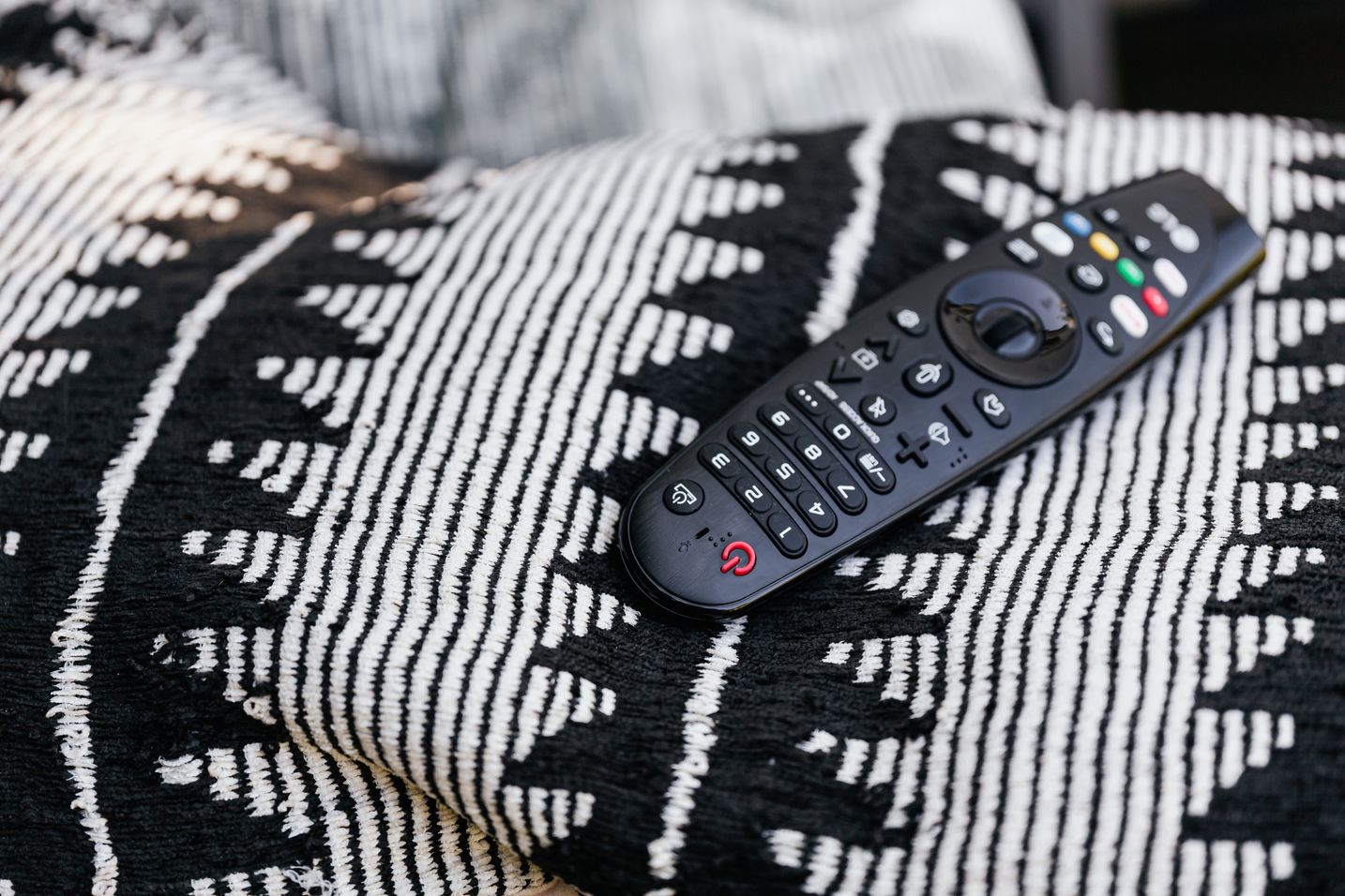 Resolve Xfinity Remote Won't Turn Off TV Issues Quickly