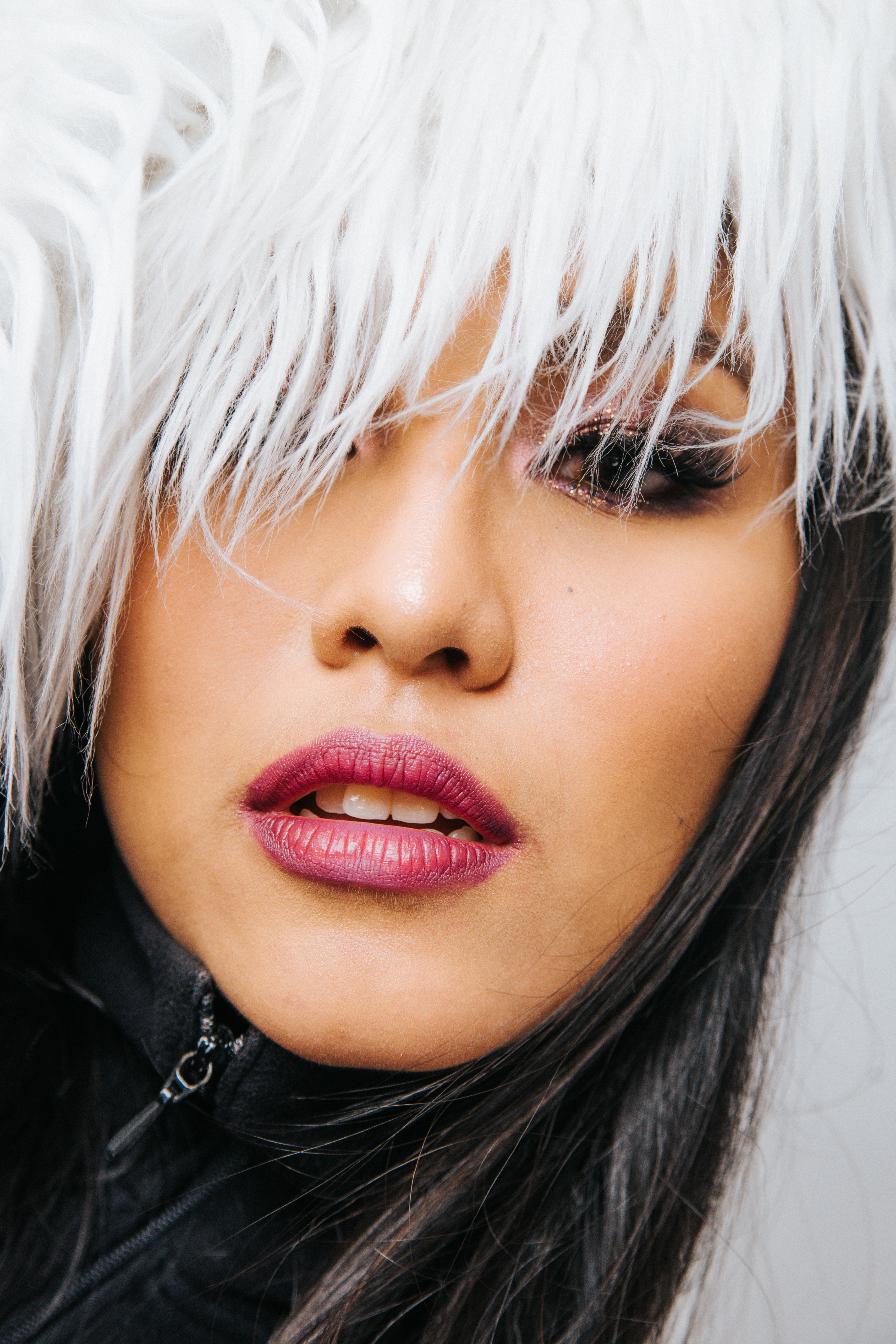 Feather Hair Style Photos, Download The BEST Free Feather Hair Style ...