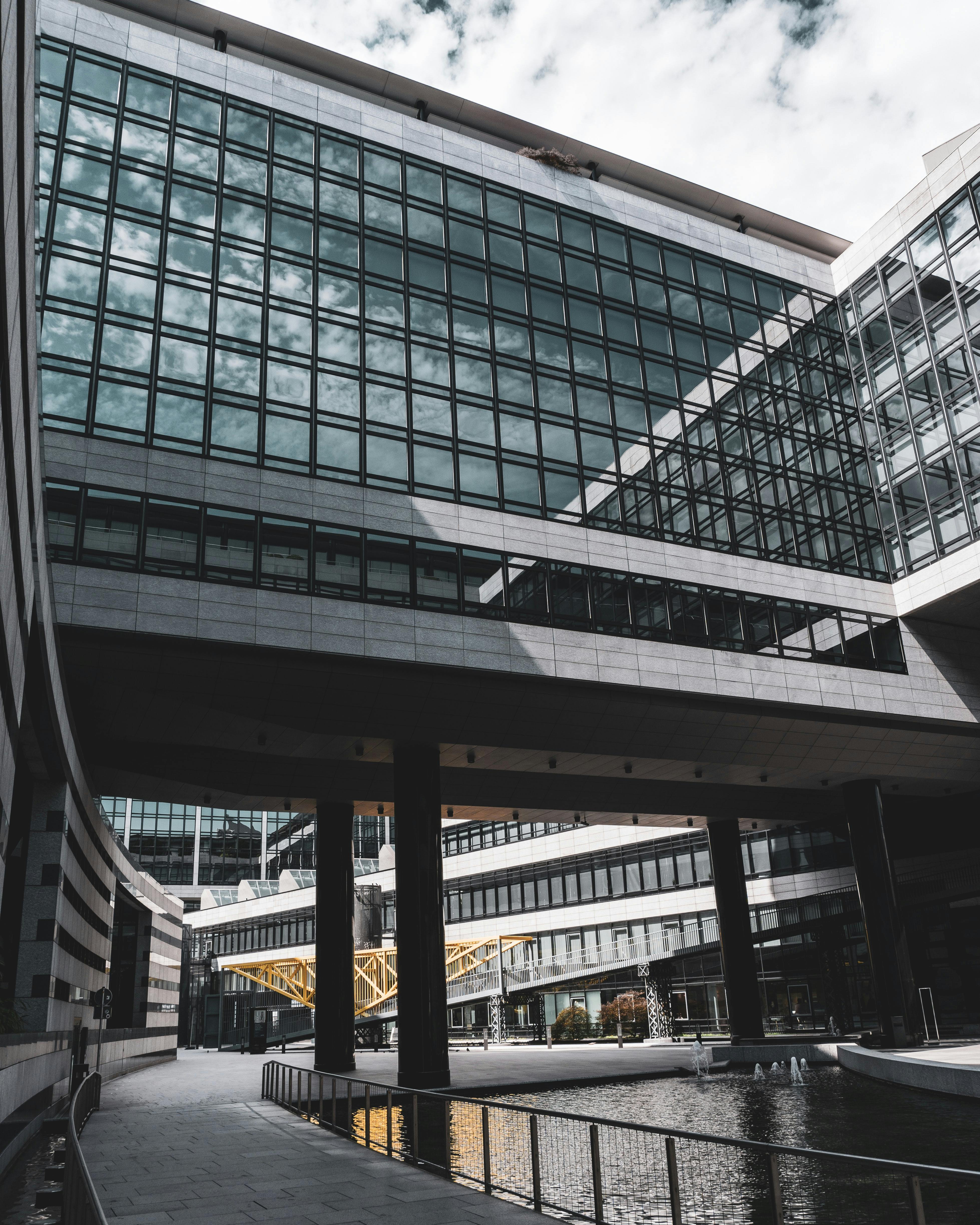 Urban Modern Architecture · Free Stock Photo