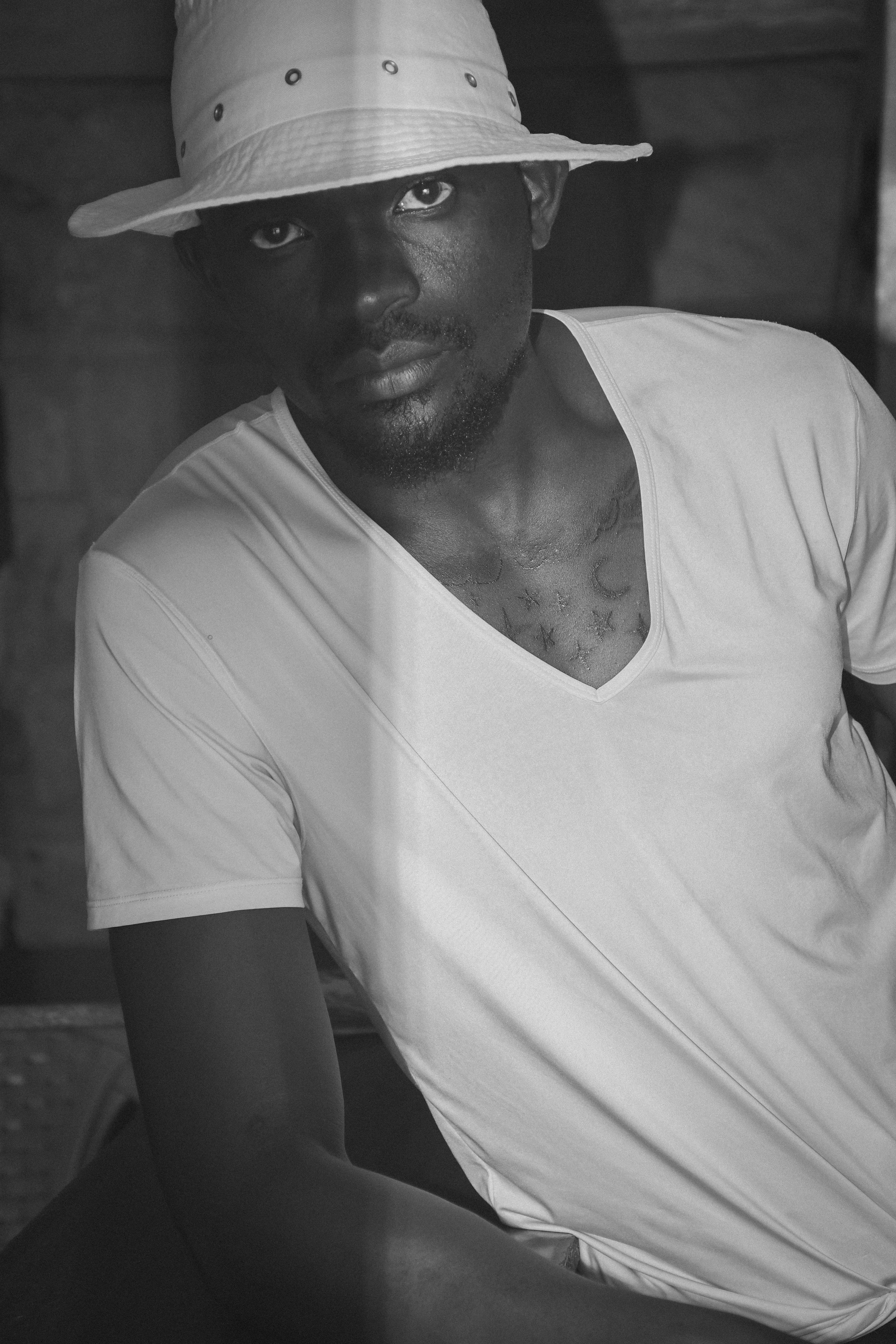 Side View Photo Of A Man Wearing Hat · Free Stock Photo