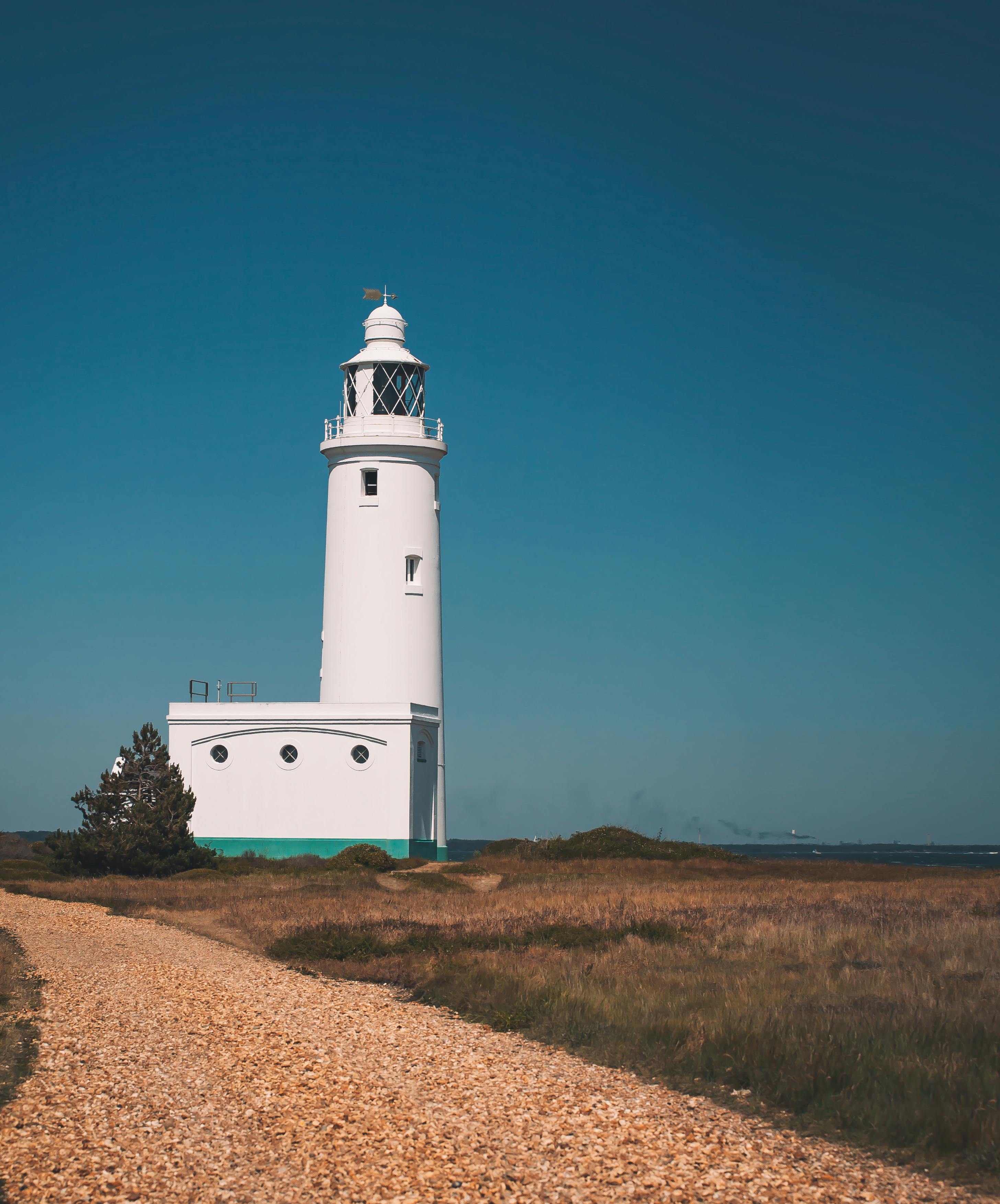 Hurst Lighthouse in England · Free Stock Photo