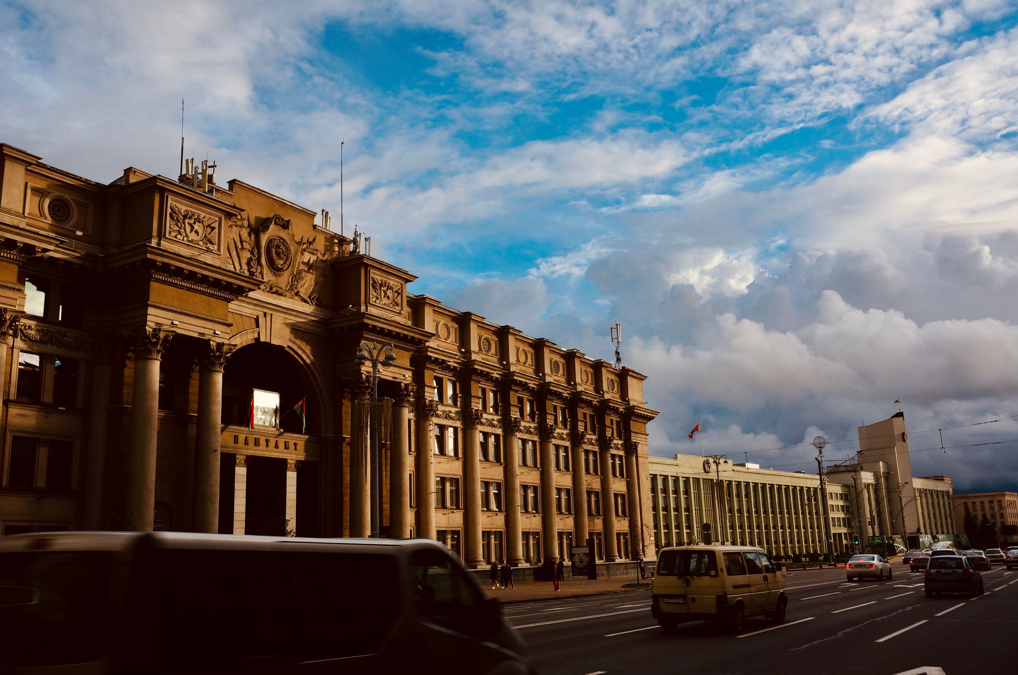 Poste Centrale Photos, Download The BEST Free Poste Centrale Stock ...