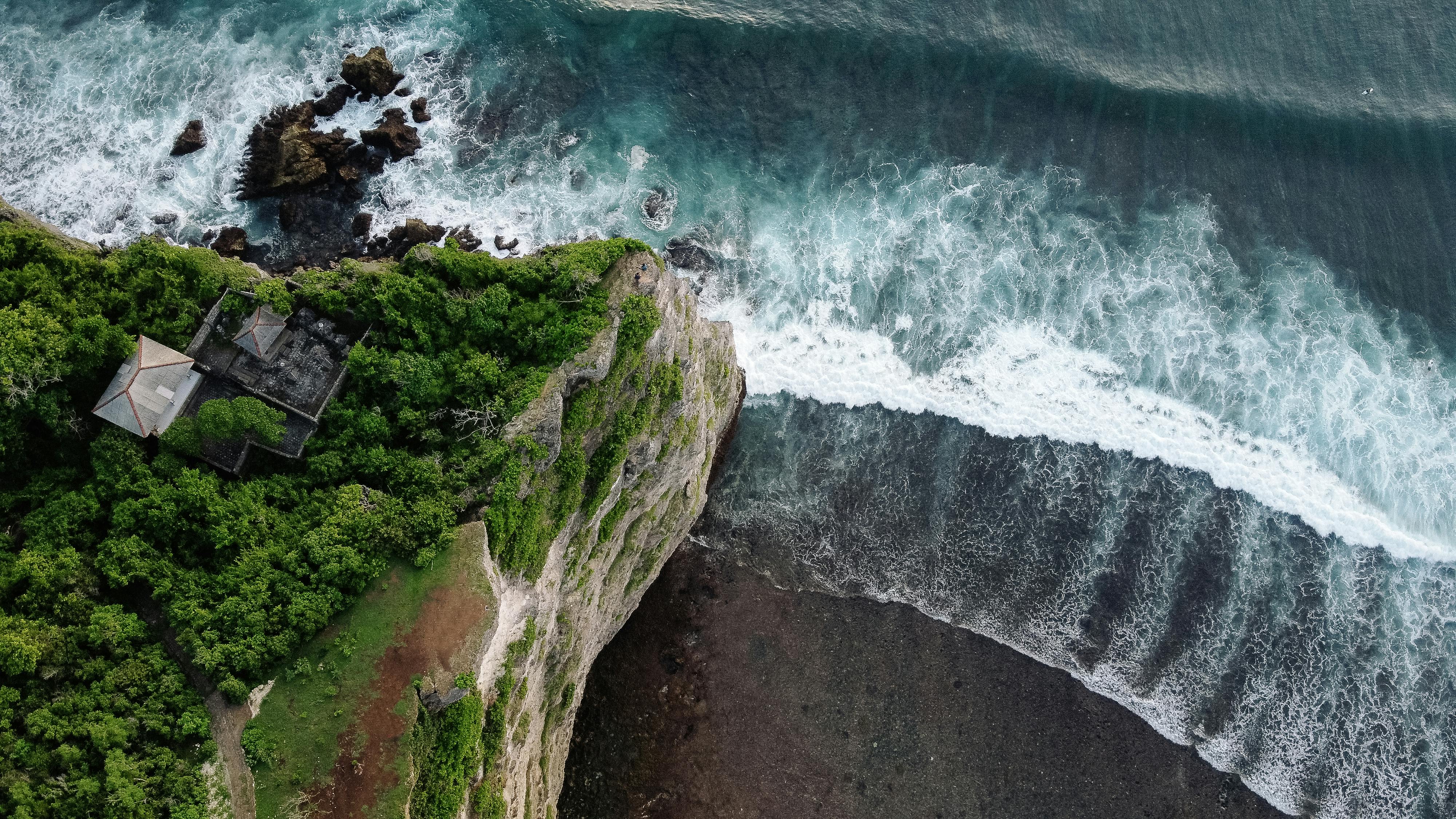 Aerial View of Cliff Near Ocean · Free Stock Photo