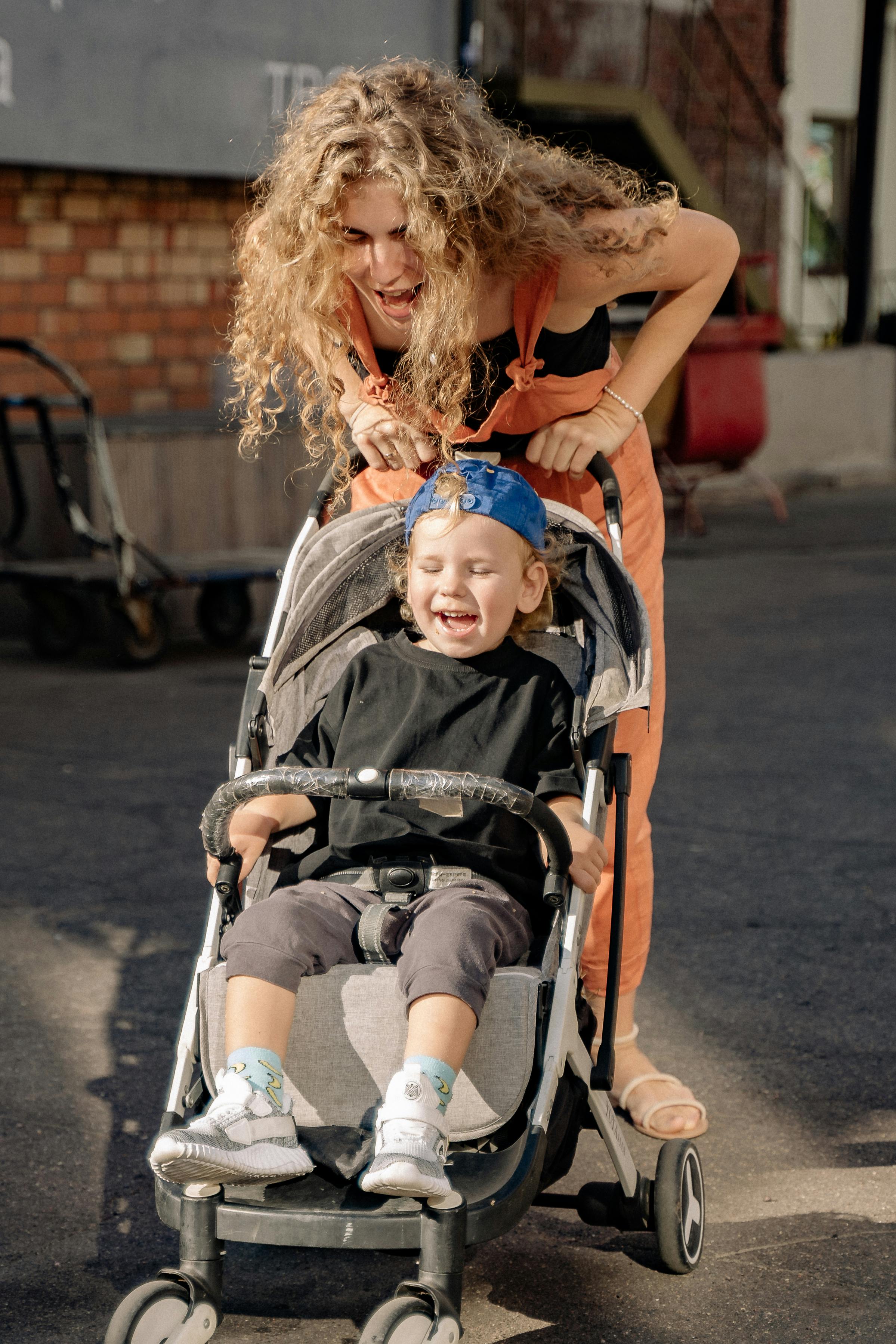 Pushing Photos, Download The BEST Free Pushing Stock Photos & HD Images