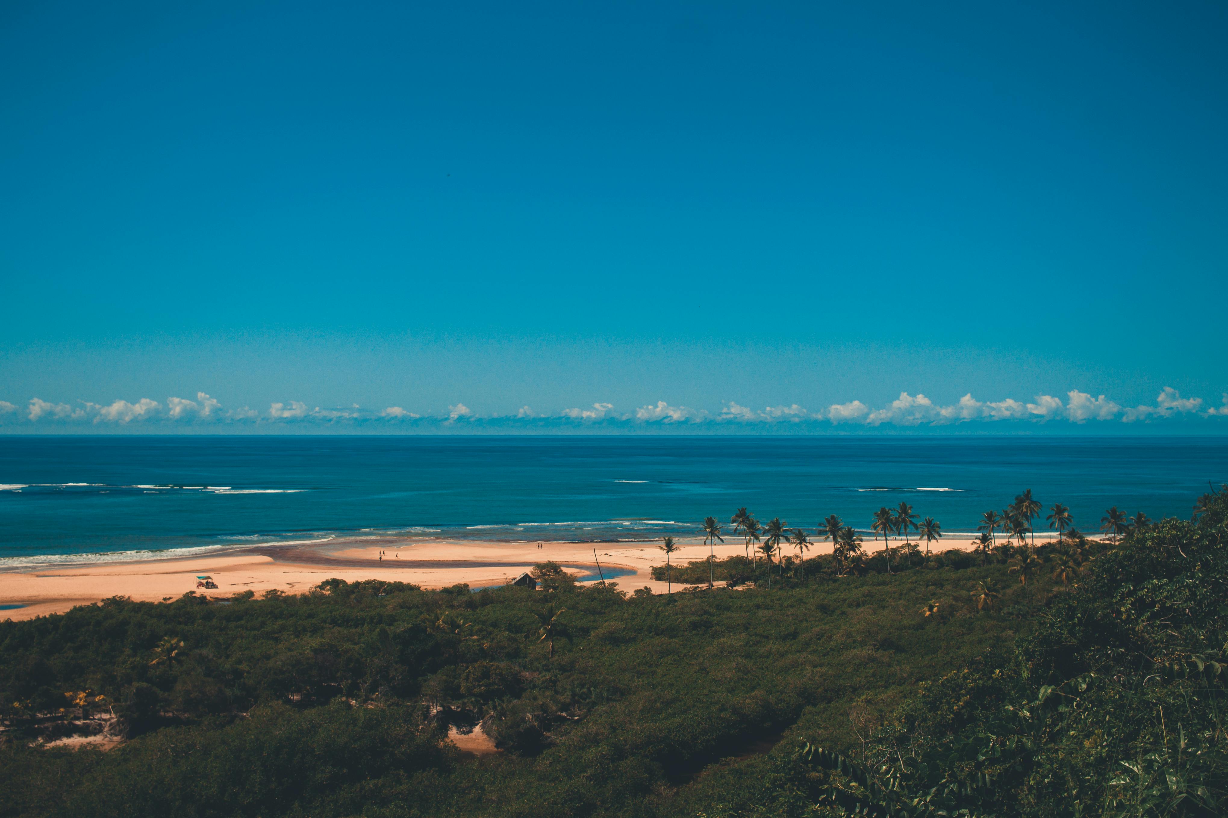 Vista Aérea De La Playa De Arena Blanca · Fotos de stock gratuitas