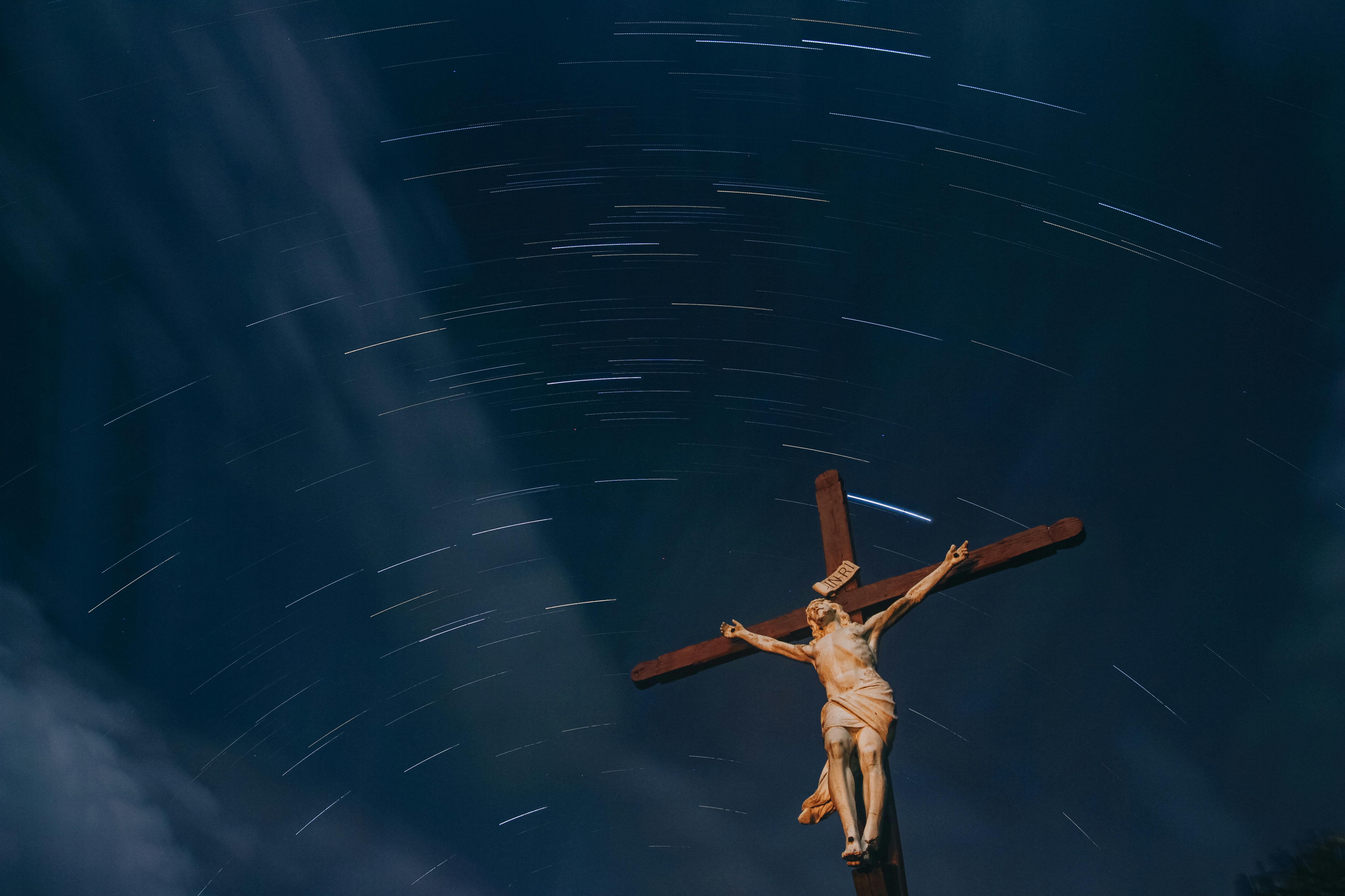 Low Angle View of Cross Against Sky at Night · Free Stock Photo