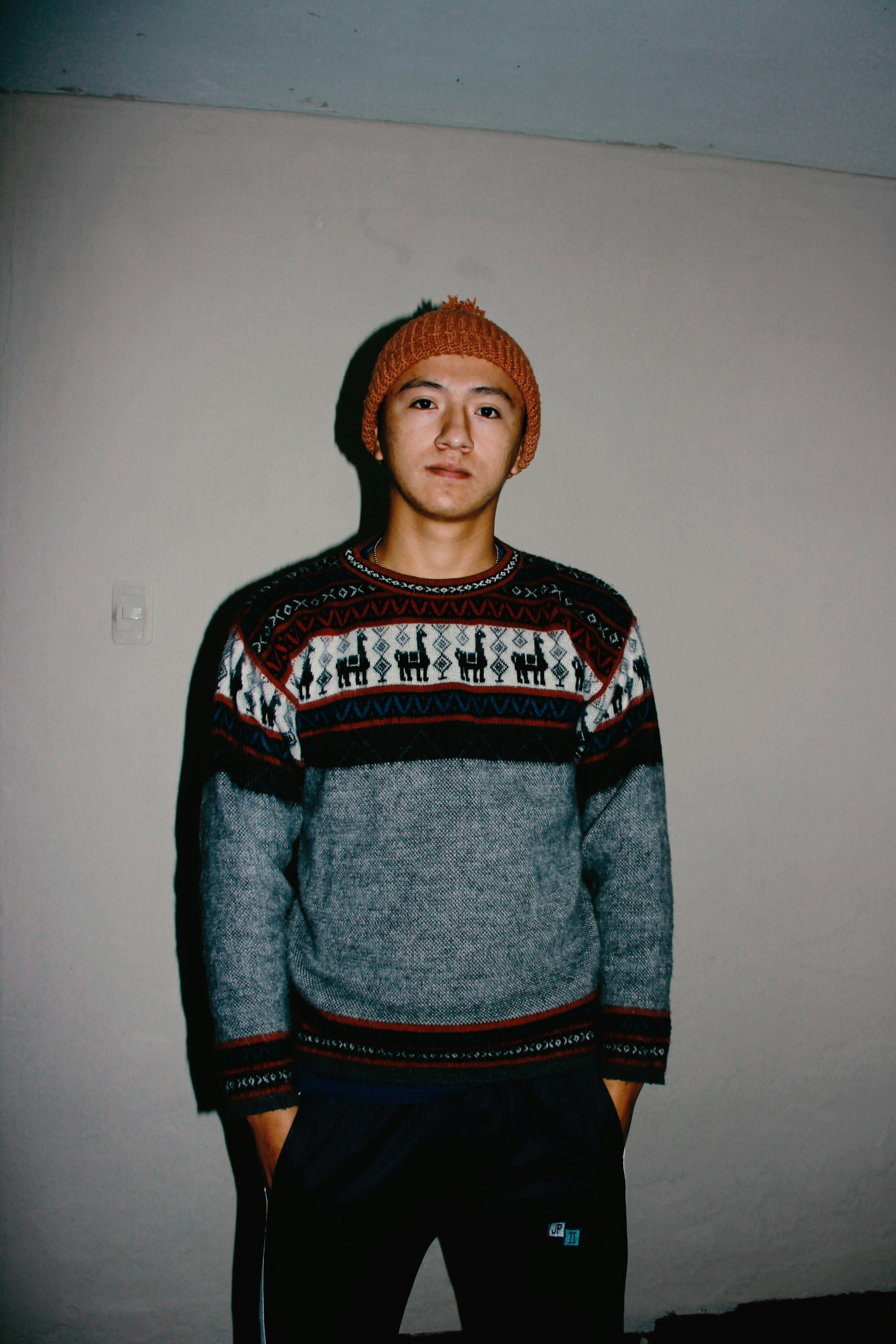 Man Wearing Sweater Photos, Download The BEST Free Man Wearing Sweater ...