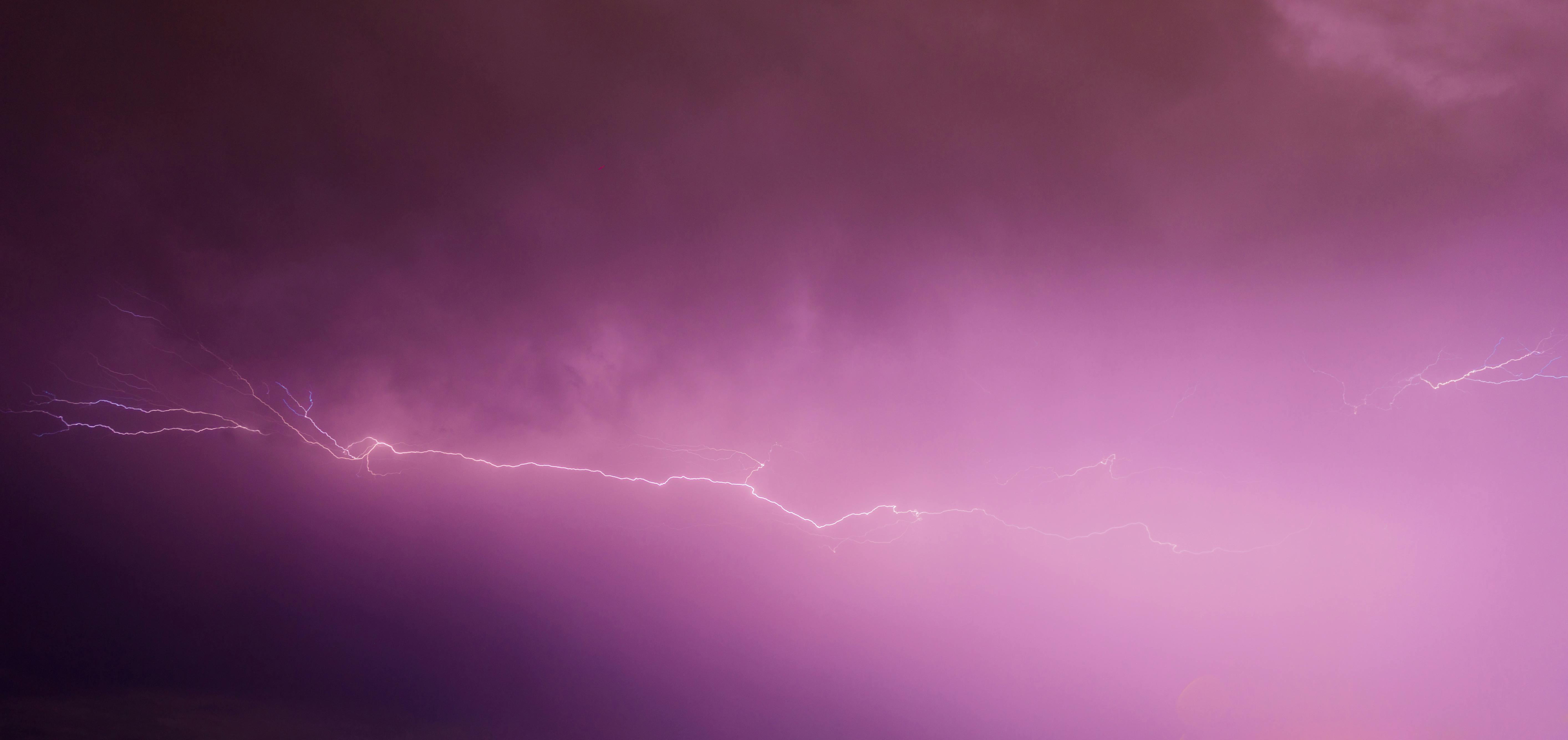 Save 7 Photos & Videos Collected by Mai Gordon