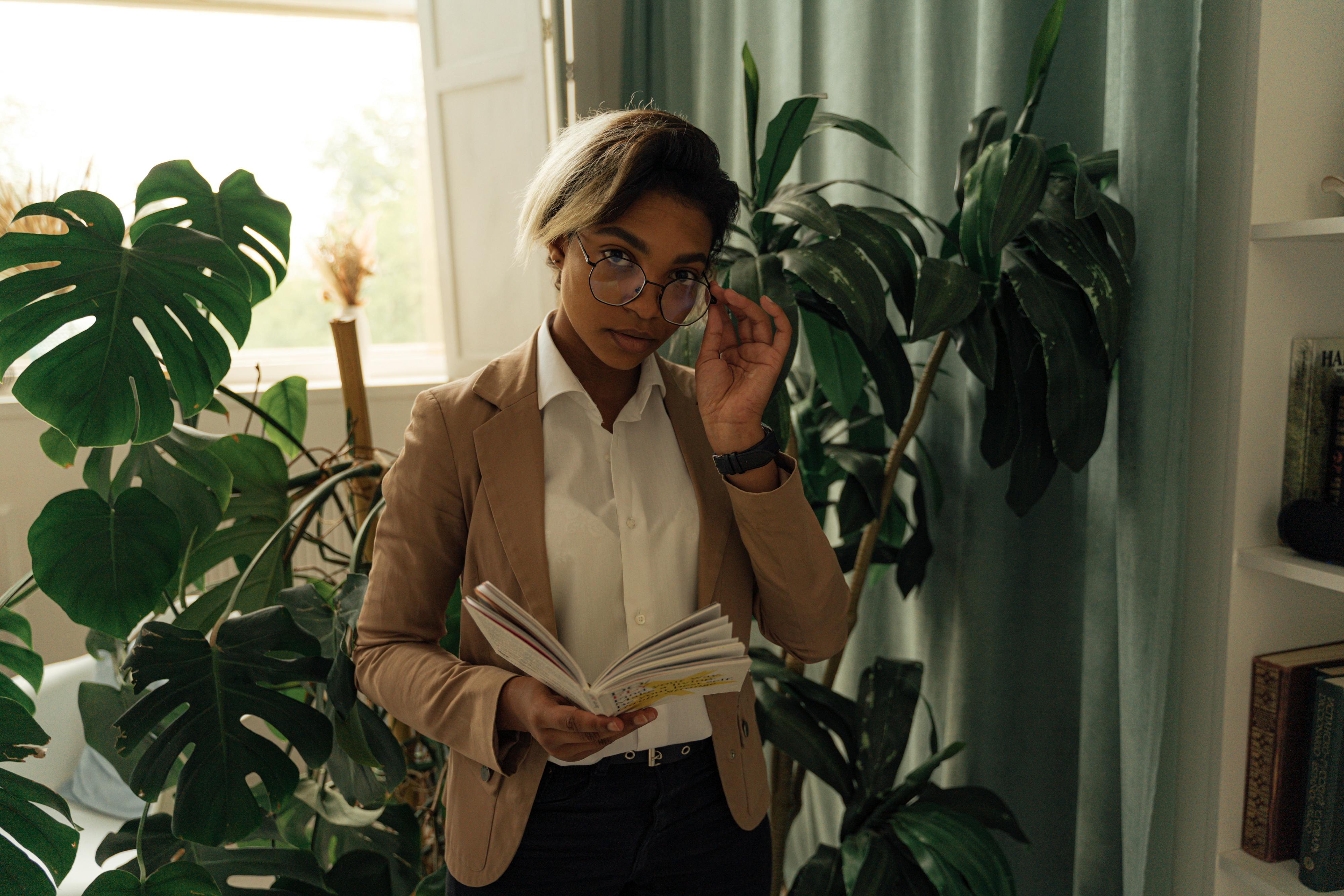 Teacher Portrait Photos, Download The BEST Free Teacher Portrait Stock ...