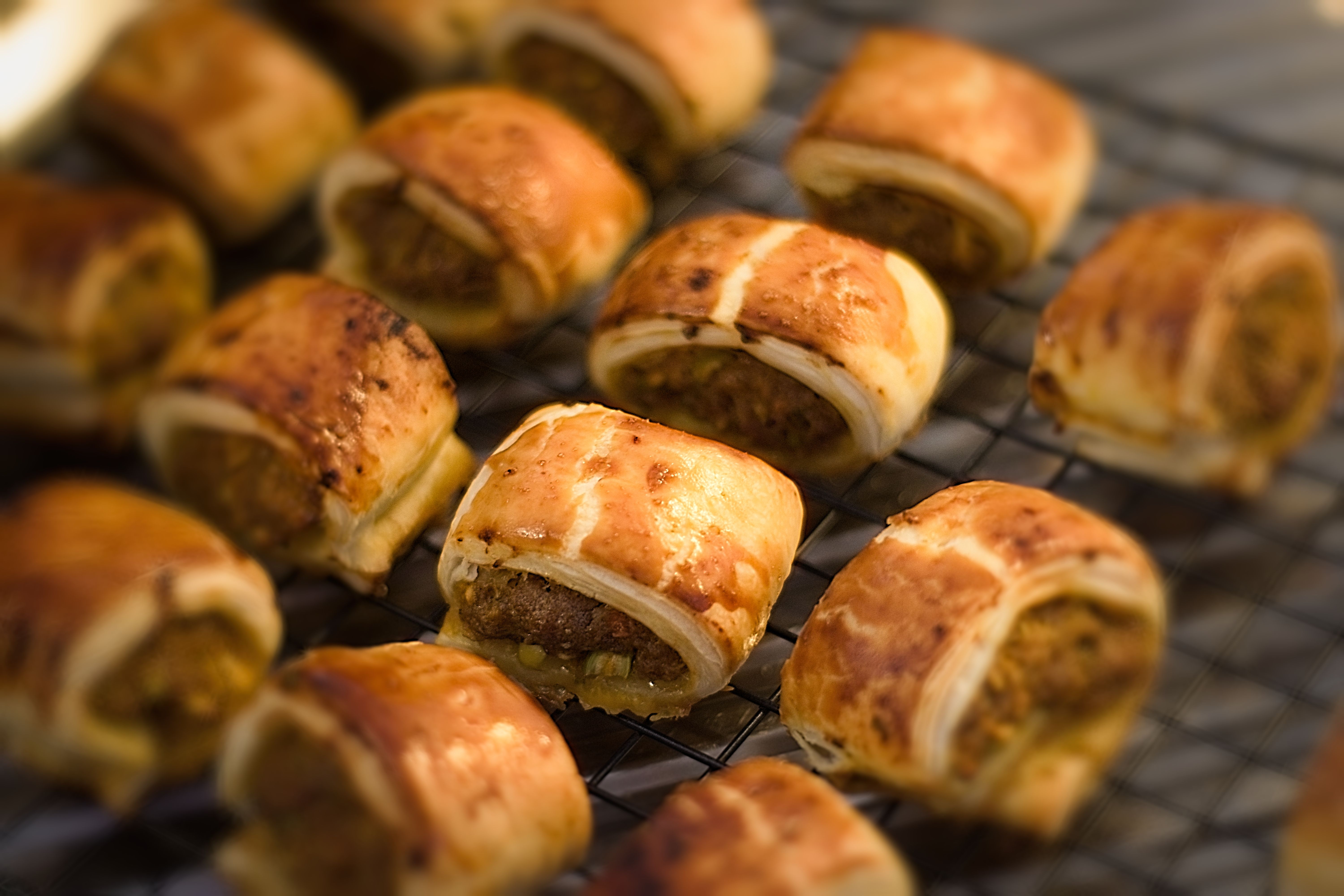 Bread Rolls Photos, Download The BEST Free Bread Rolls Stock Photos ...