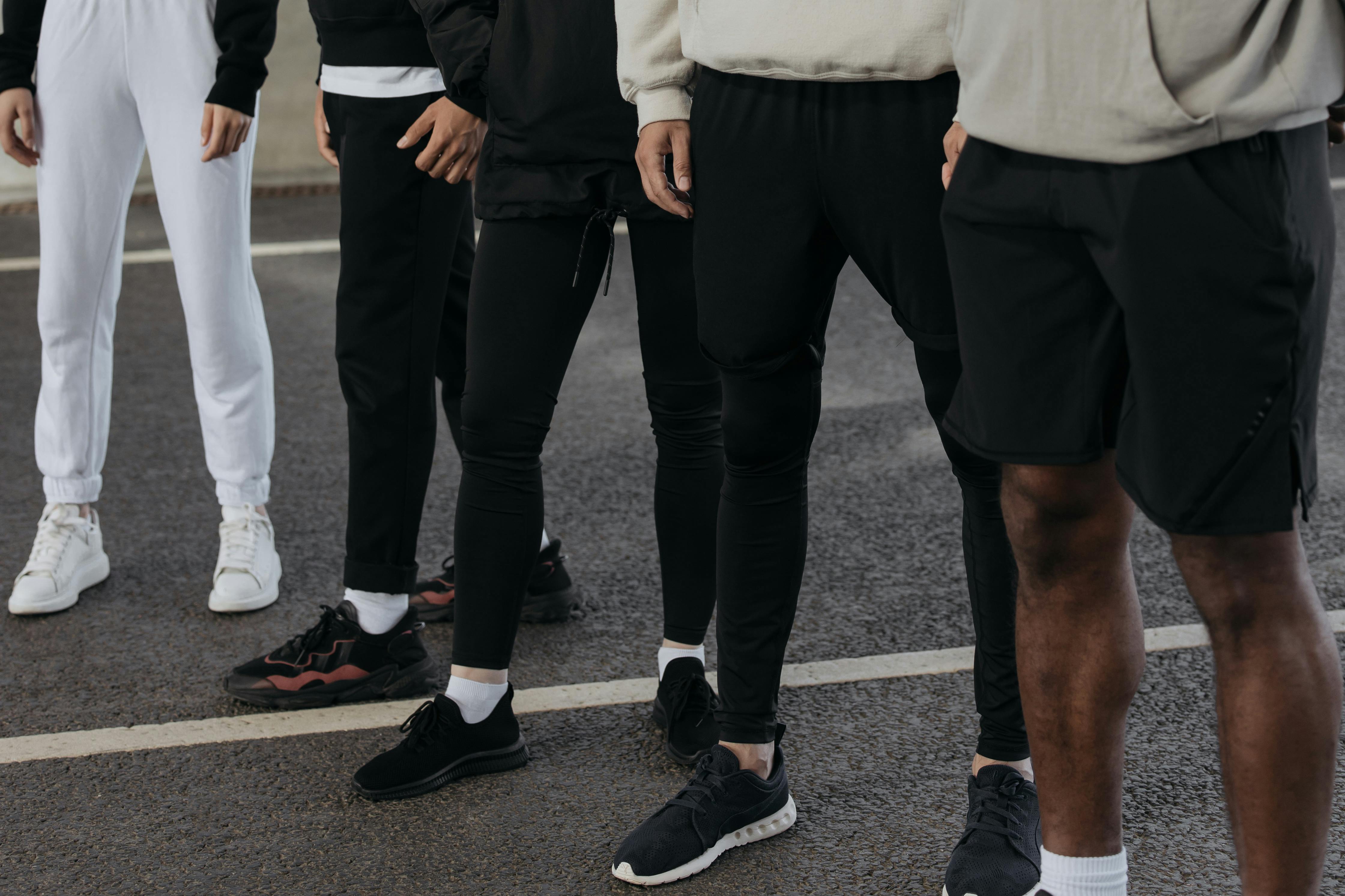 People in Their Activewear and Sneakers · Free Stock Photo