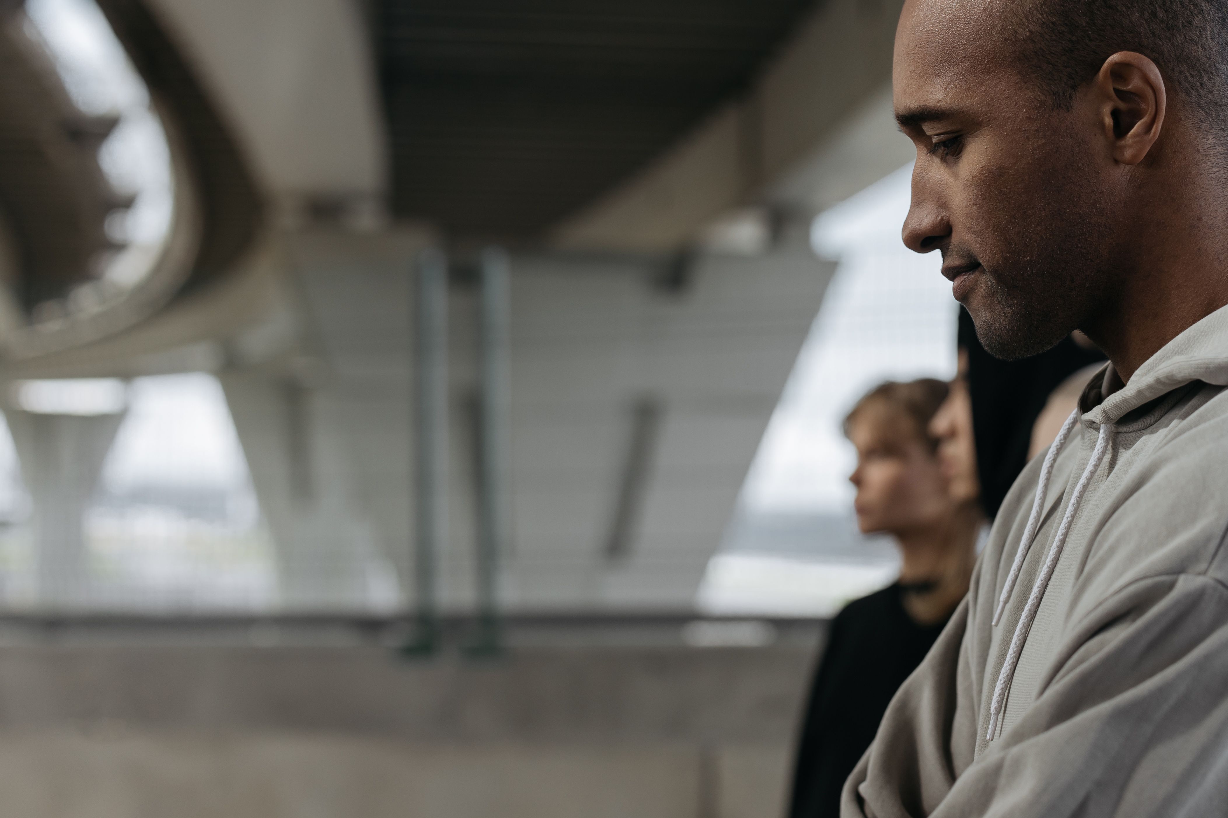 Friends Lined Up Side by Side · Free Stock Photo