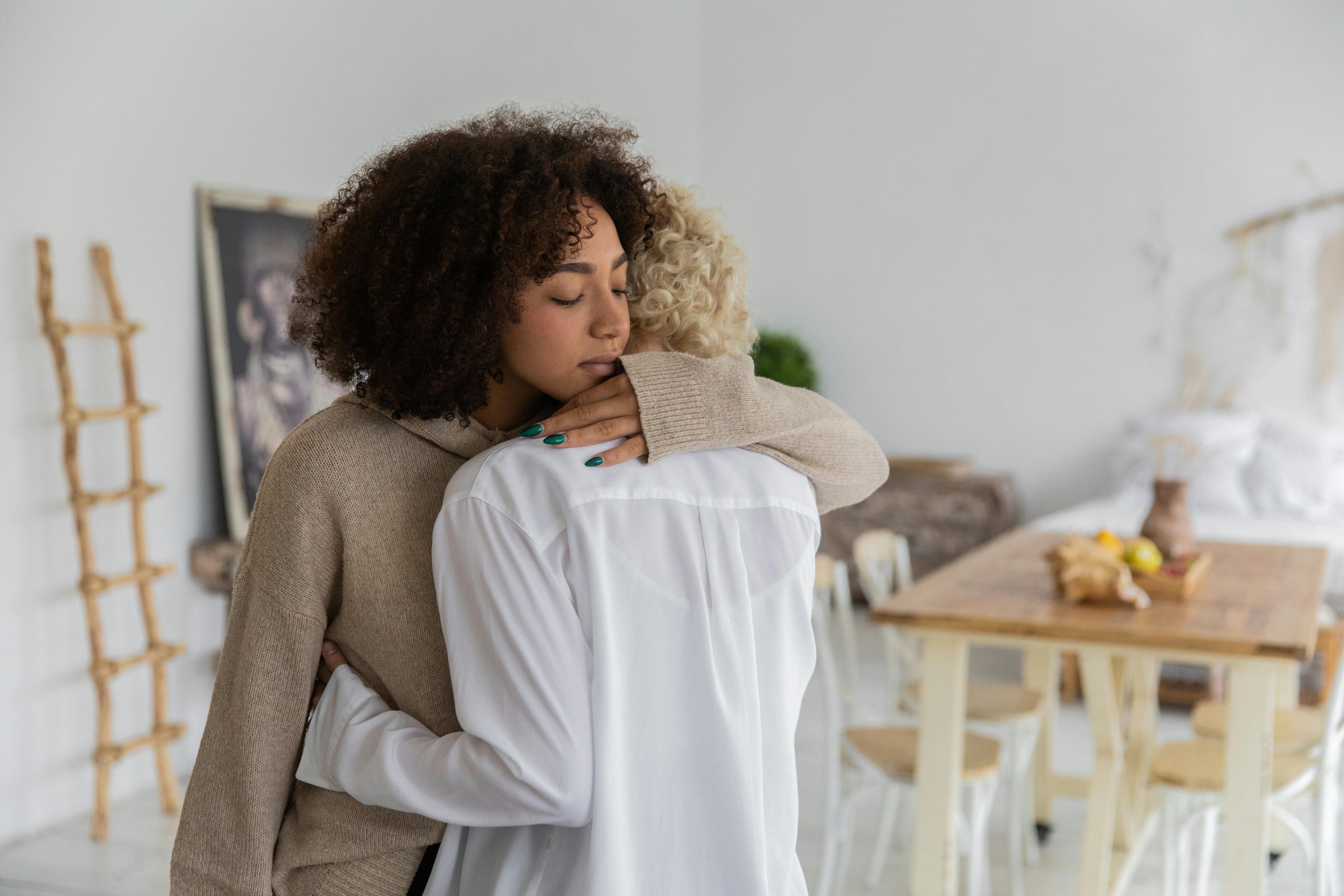 Hug Two Woman Faceless Photos, Download The BEST Free Hug Two Woman ...