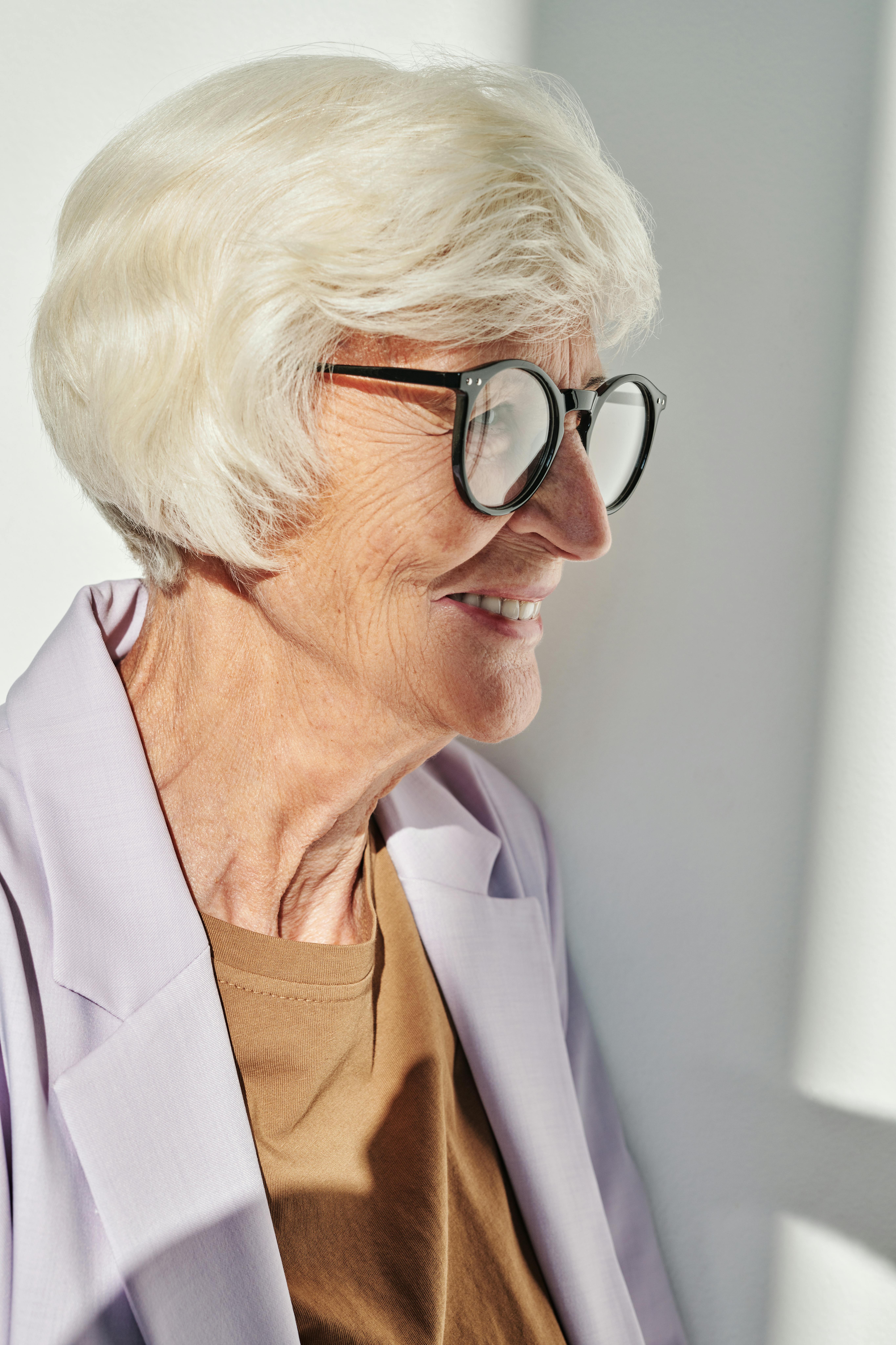 Older Woman Headshot Photos, Download The BEST Free Older Woman ...