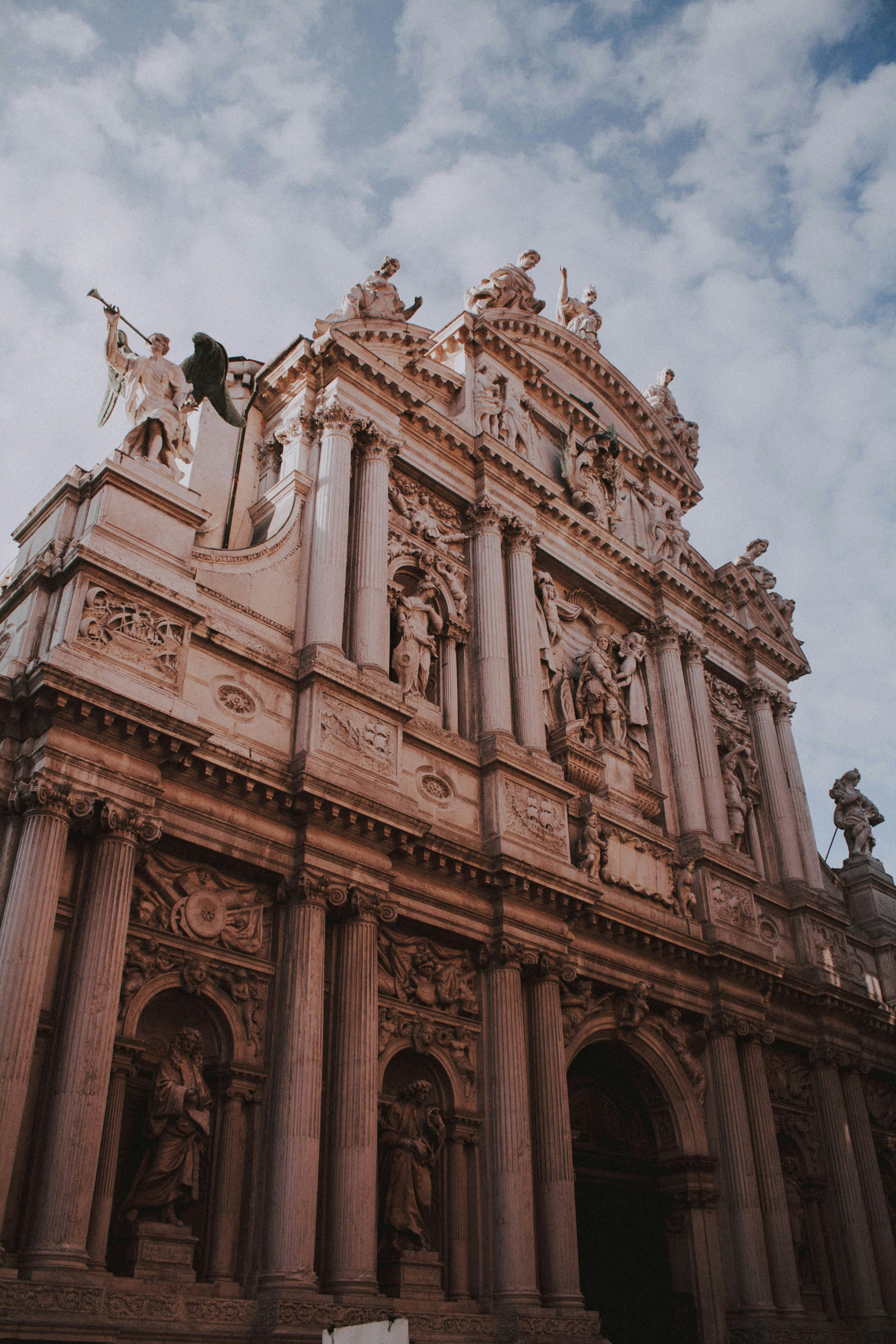 100,000+ Best Exterior Design Photos · 100% Free Download · Pexels ...