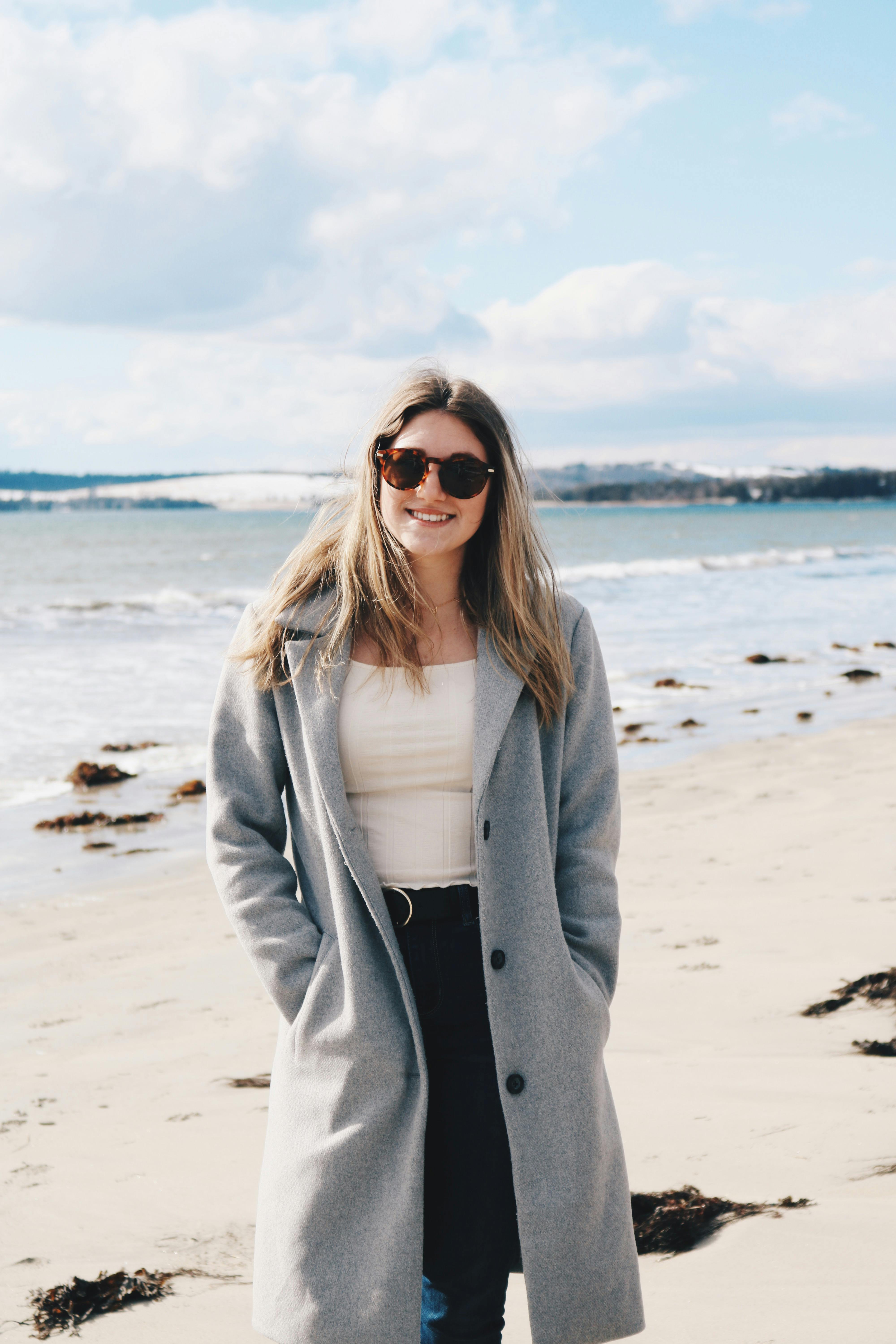 284,436+ Best Free Beach portrait Stock Photos & Images · 100% Royalty ...