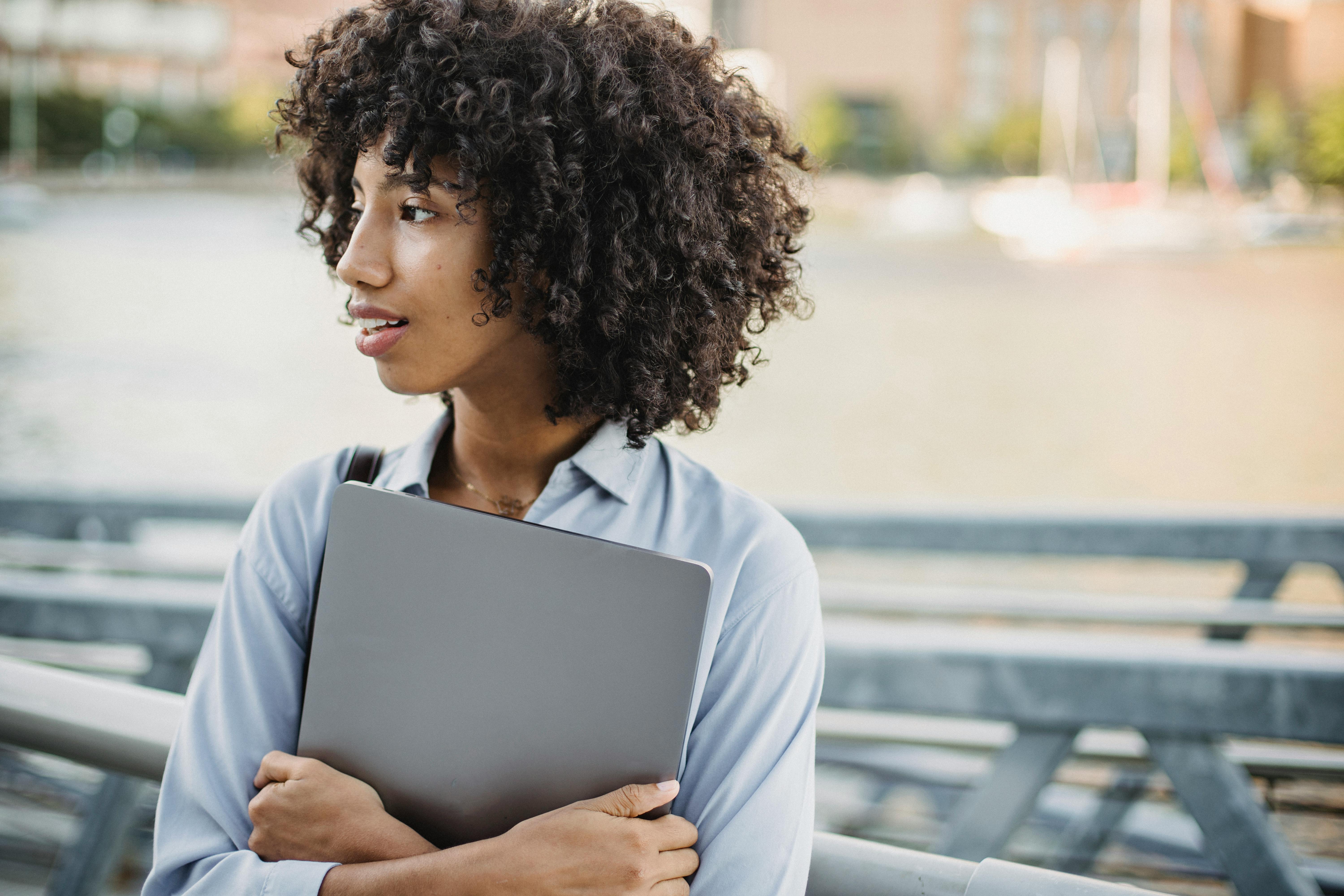 A Woman Need Help · Free Stock Photo