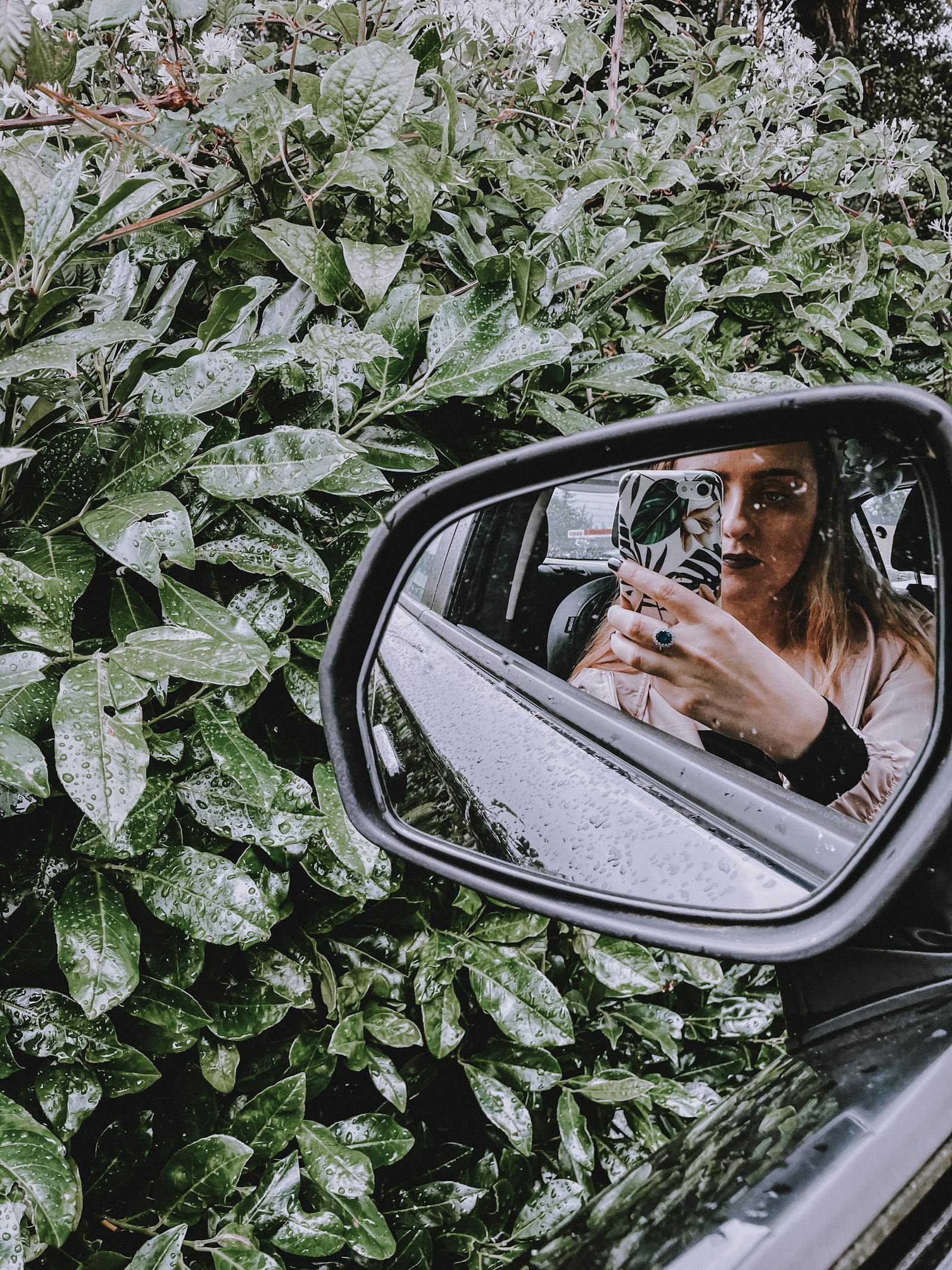 Selfie Photos, Download The BEST Free Selfie Stock Photos & HD Images