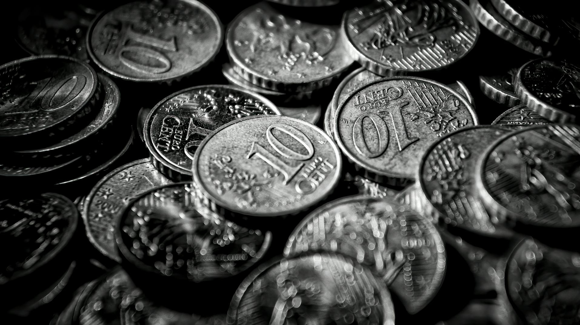 Fifty Cent Coins: Mintage Figures and Value Guide