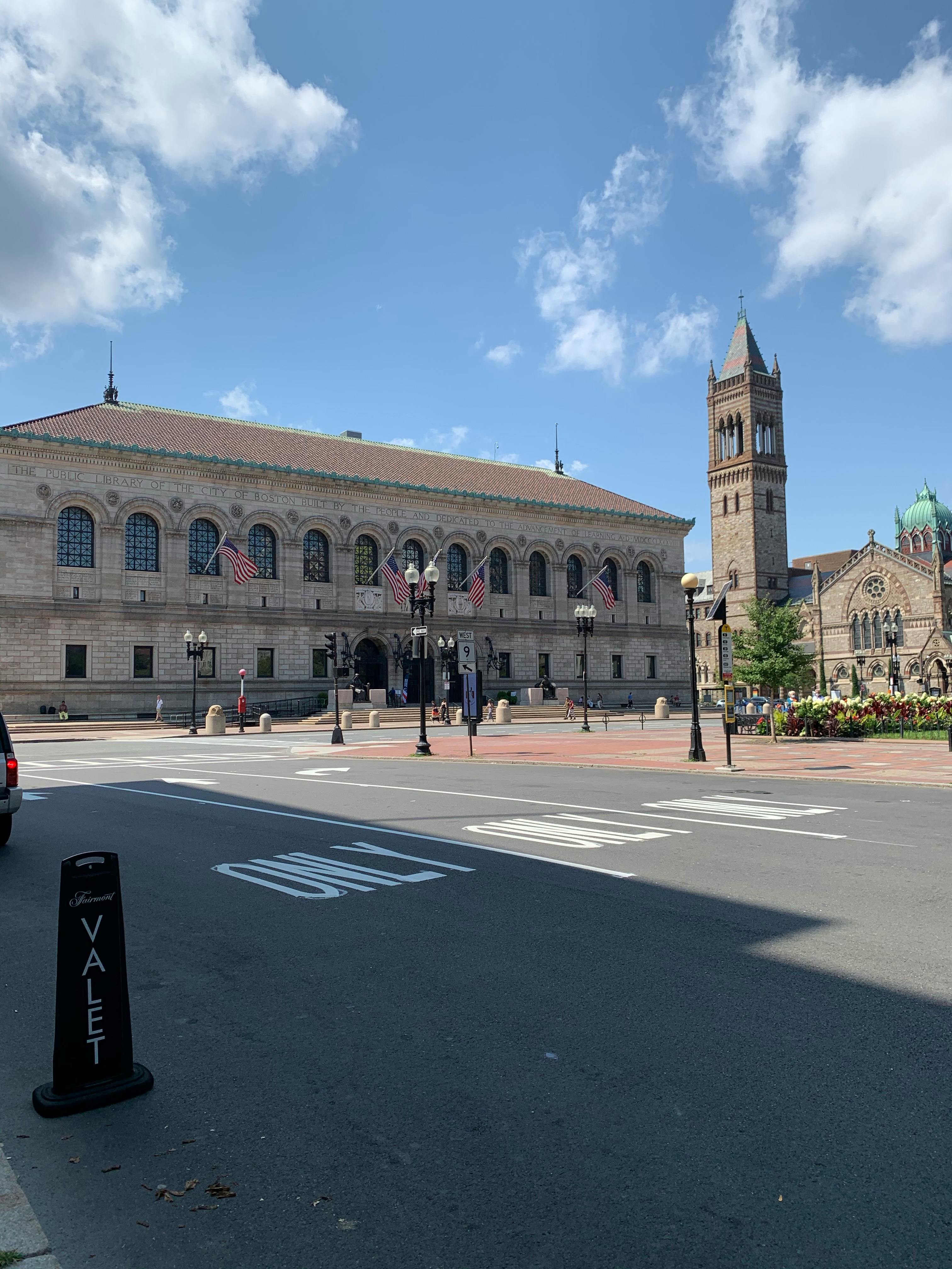 Sobia Akhtar 所收藏的 14 個 Boston 相片和影片