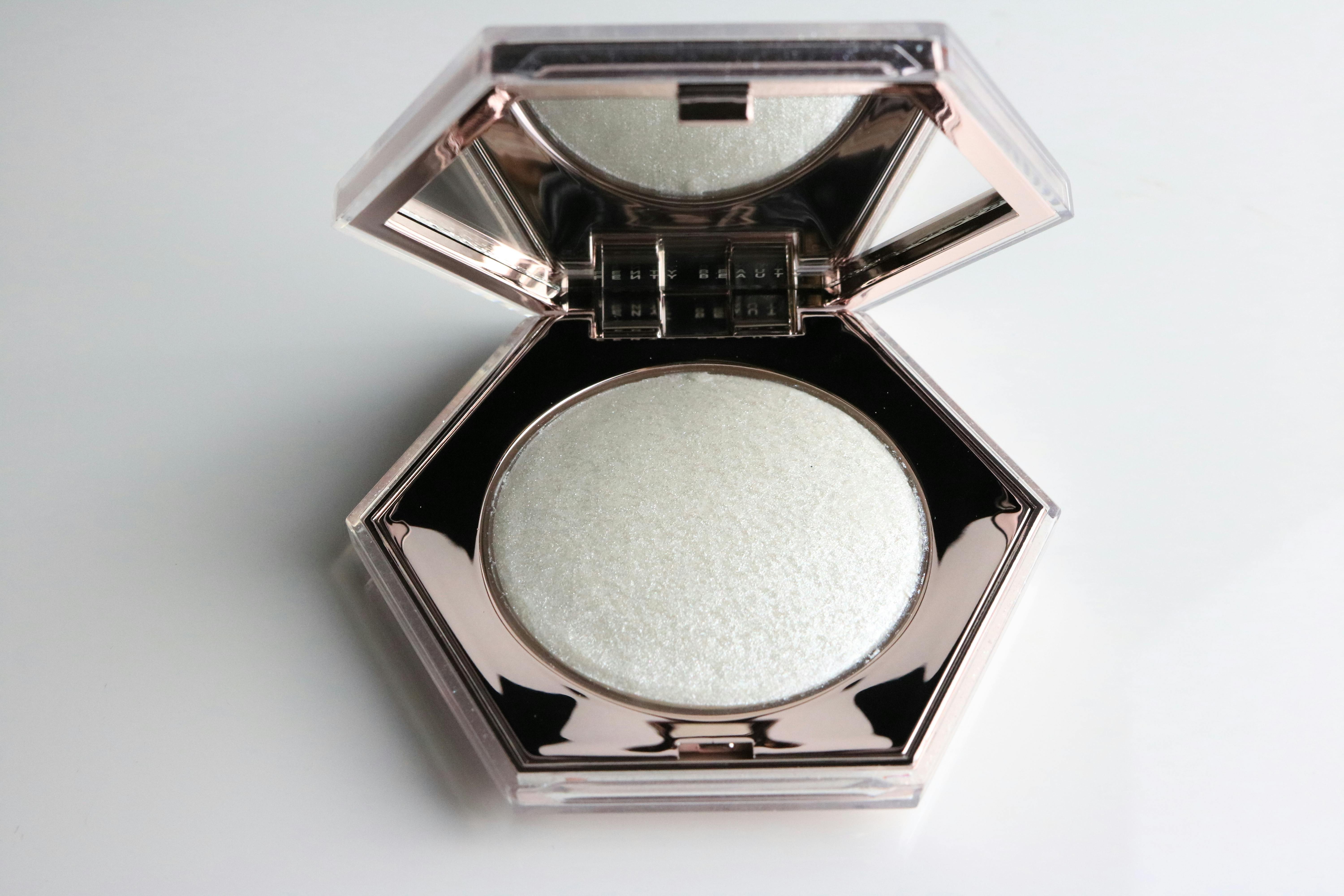 A Close-Up of a Highlighter · Free Stock Photo