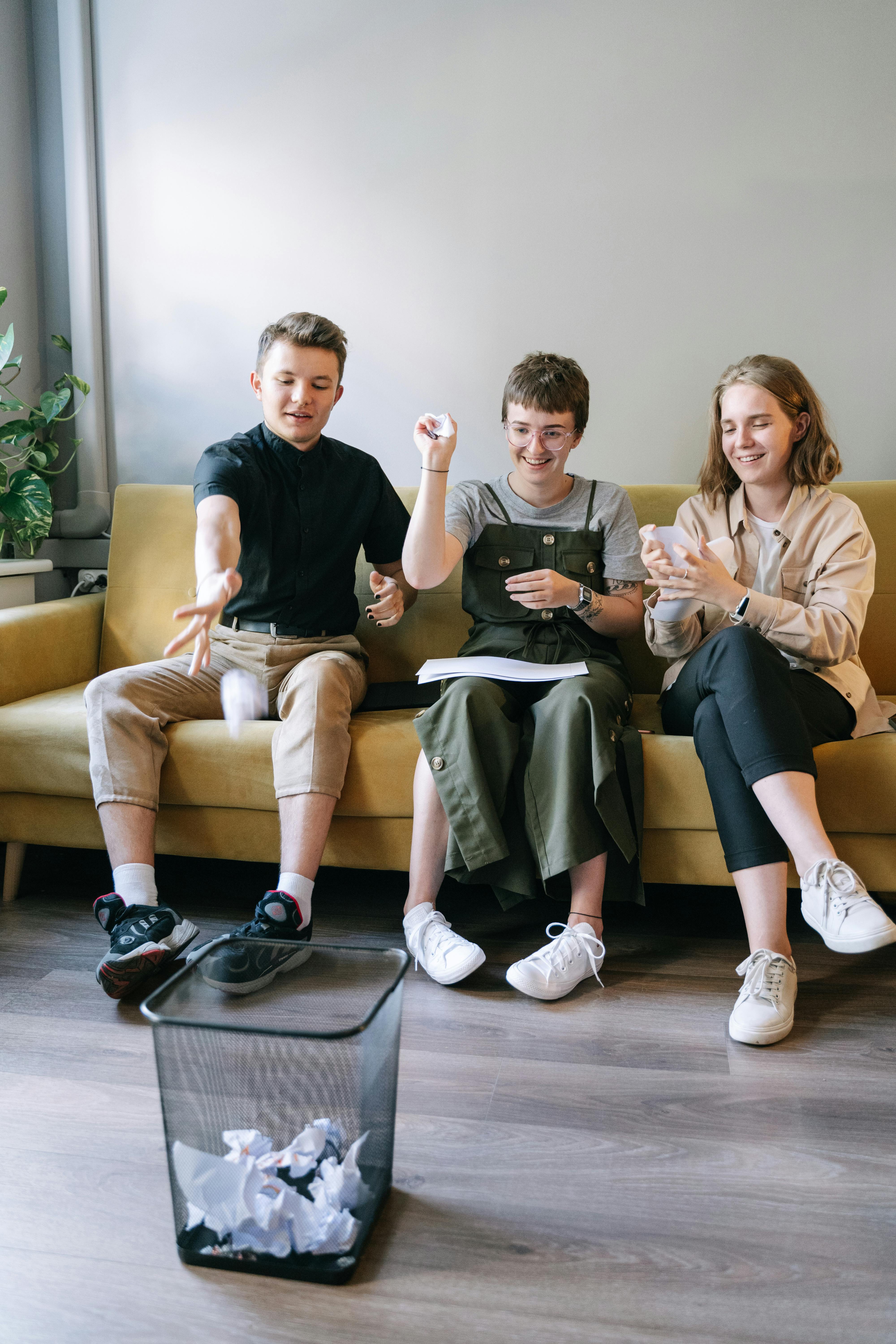 Colleagues having a Team Building · Free Stock Photo