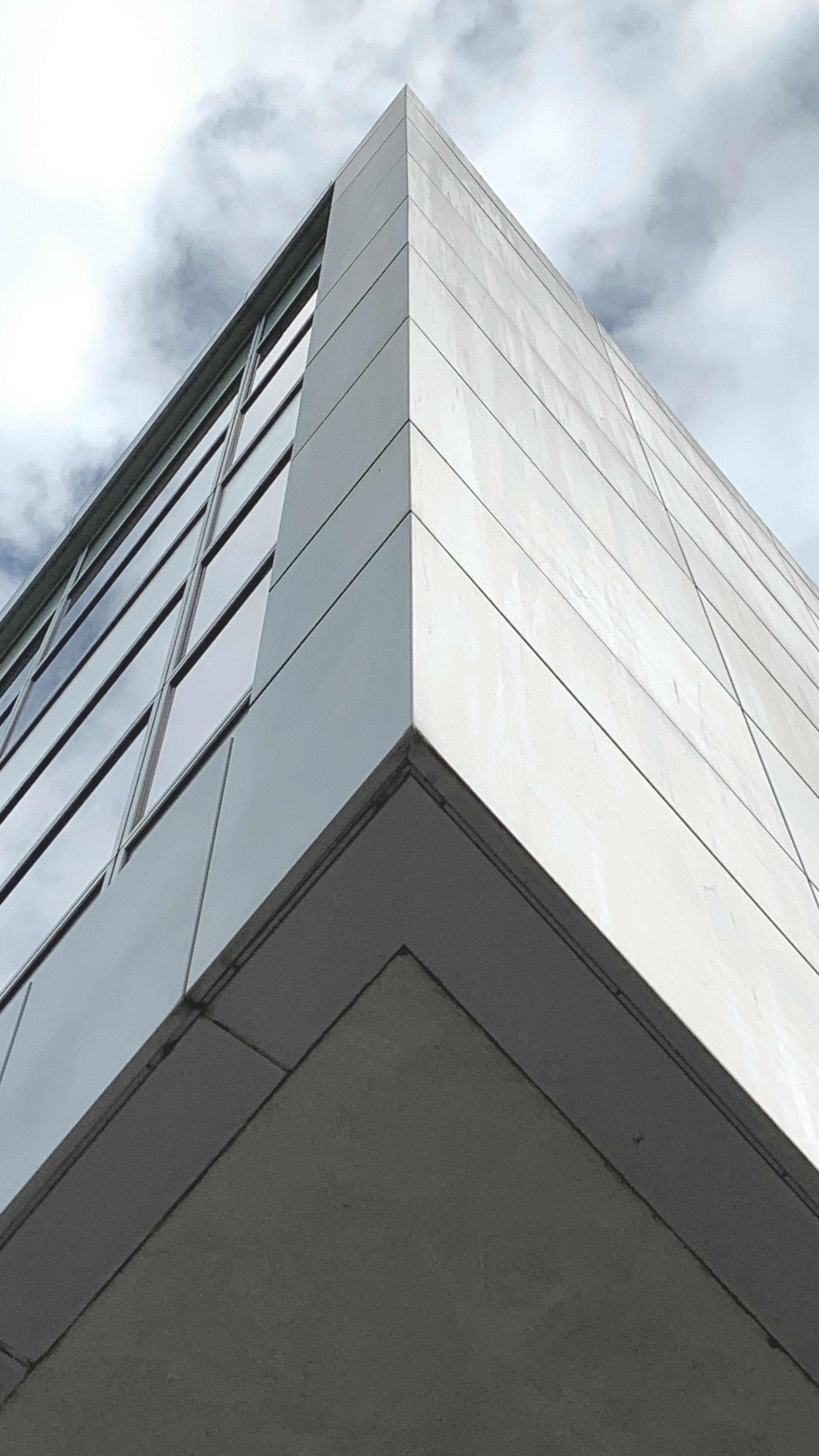 Low Angle Shot of Modern Building · Free Stock Photo