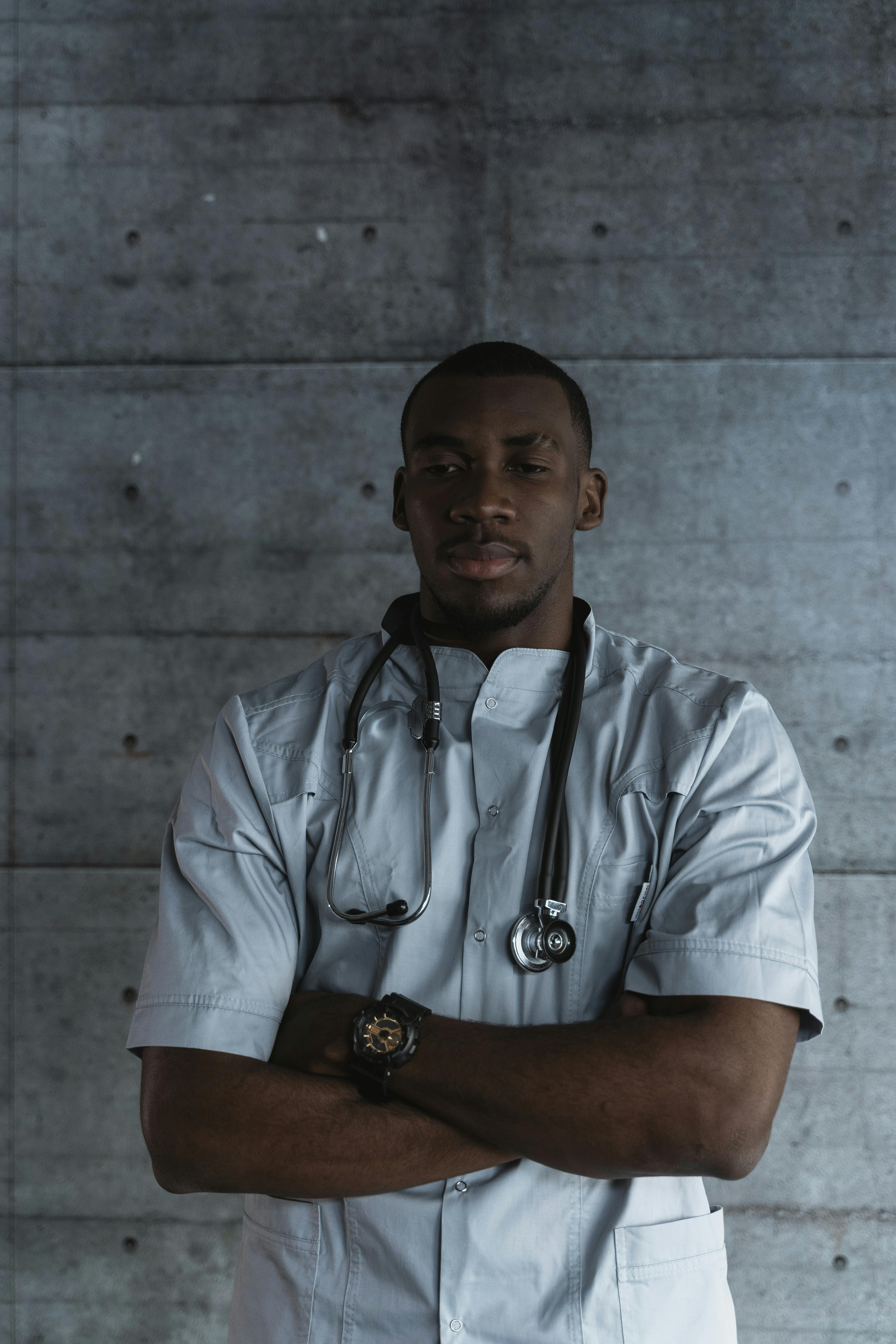 Woman in Medical Frontliner Uniform · Free Stock Photo