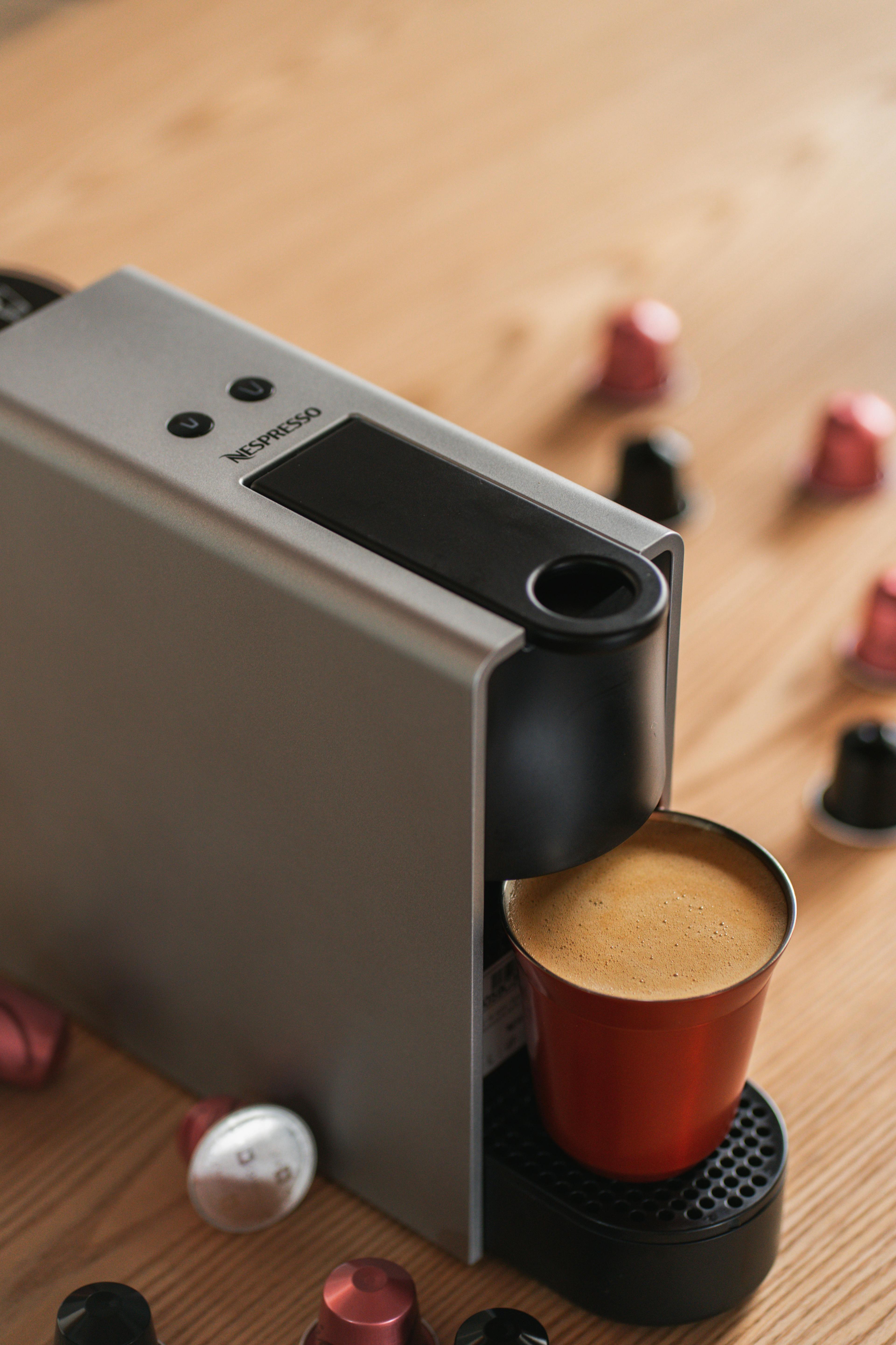 40,000+ Best Drinking Capsule Photos · 100% Free Download · Pexels ...