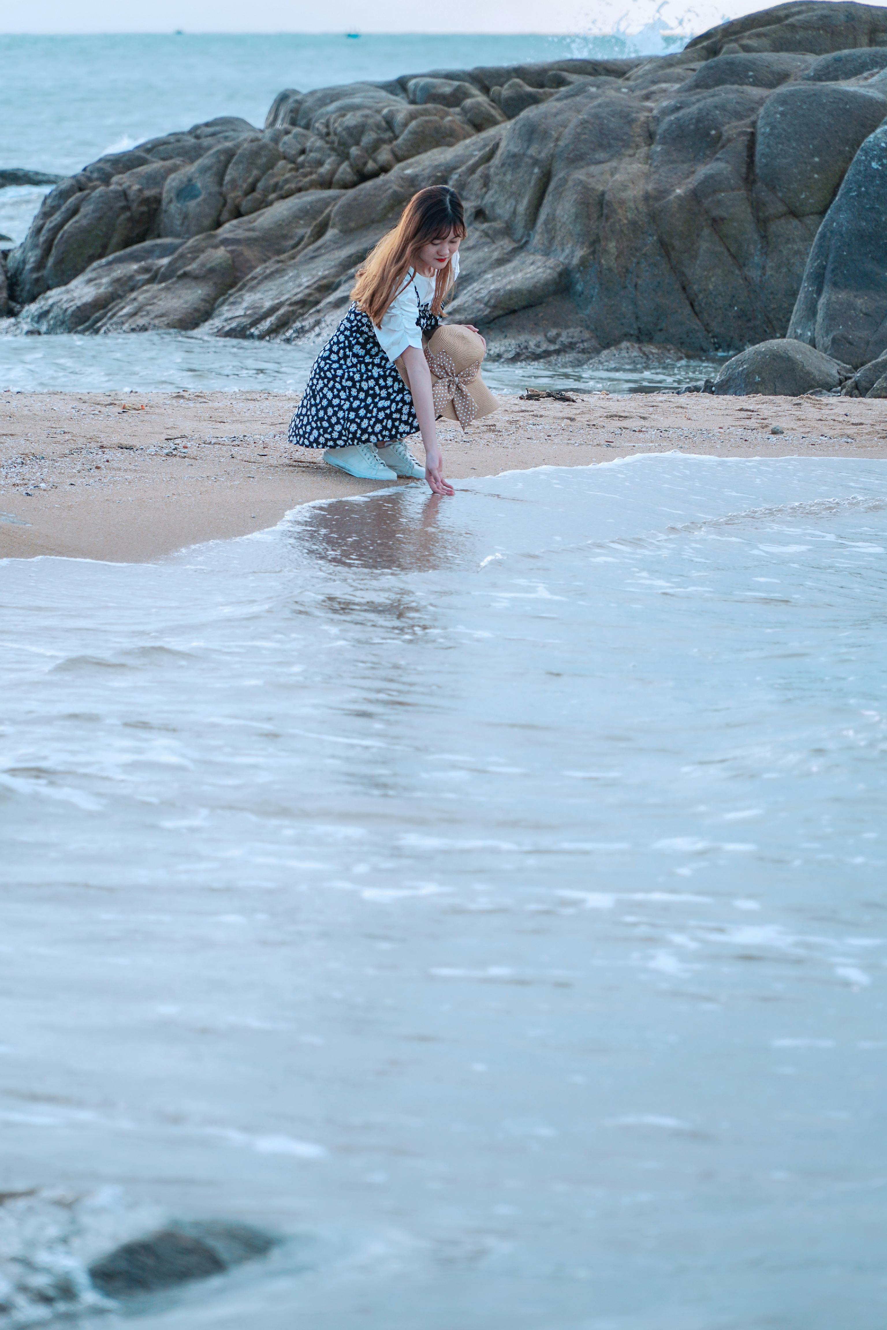 Neked Asian Woman Beach Photos, Download The BEST Free Neked Asian ...